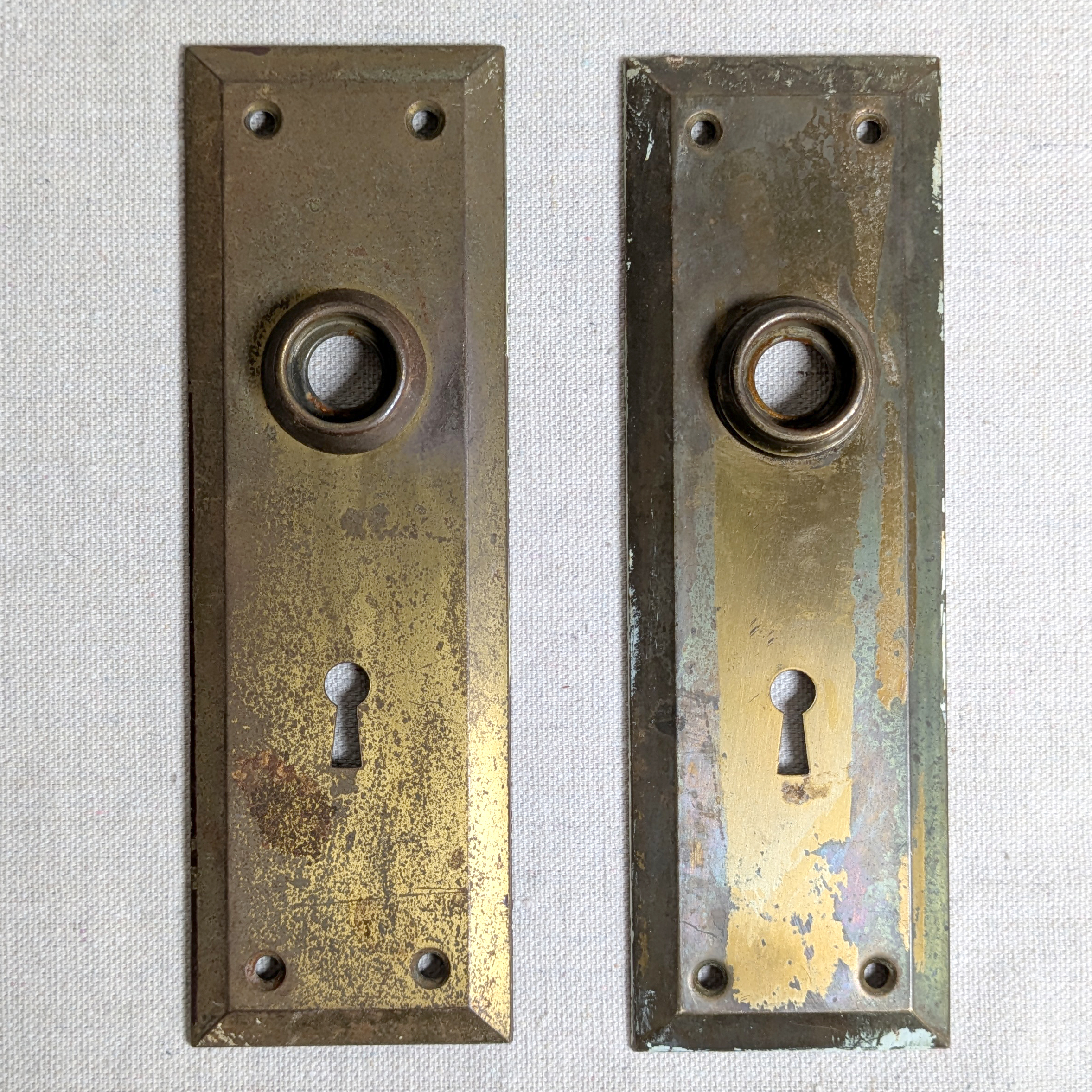 Antique Doorknob Faceplate Skeleton Keyhole Primitive Patina