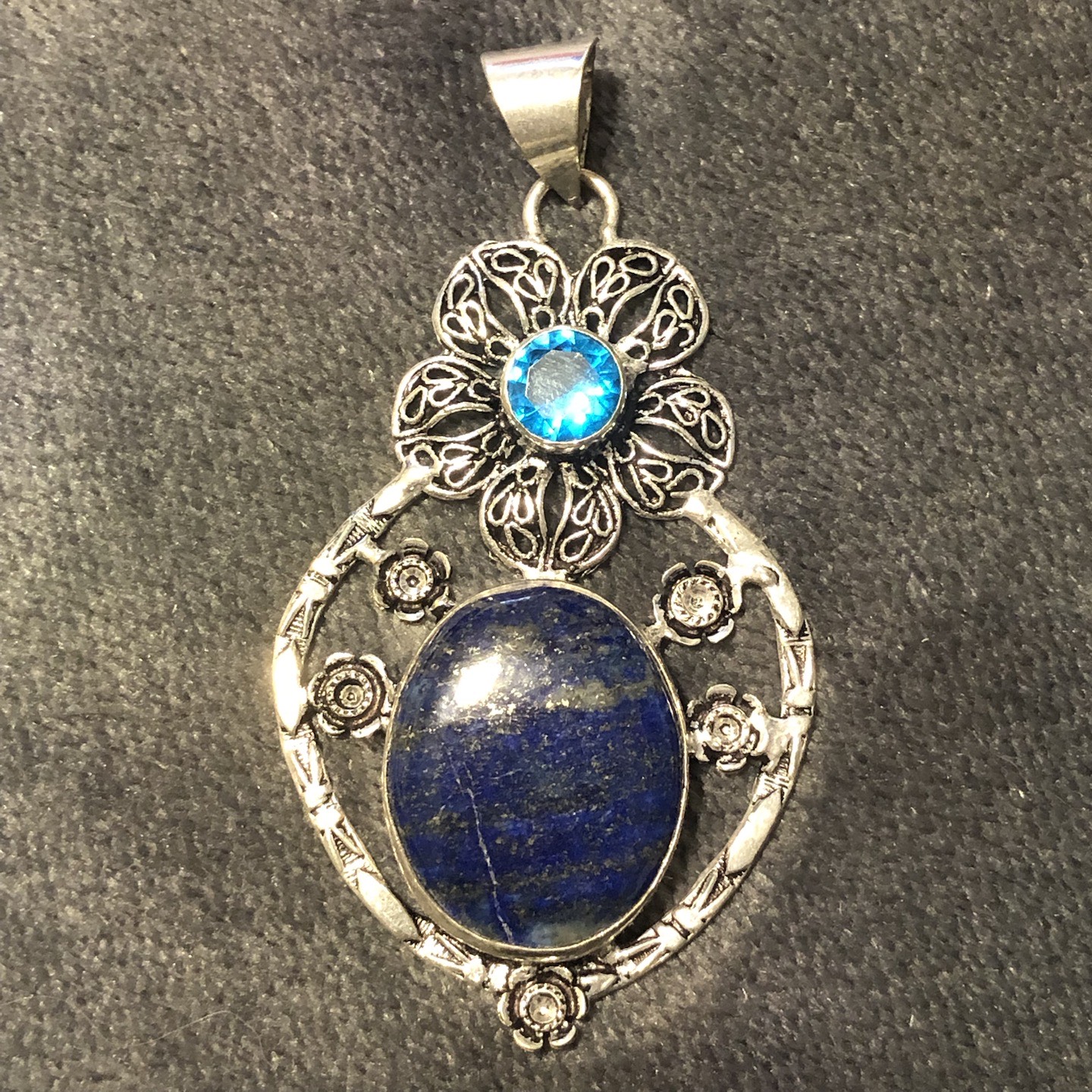 925 Sterling Silver Lapis Lazuli Flower Necklace Pendant