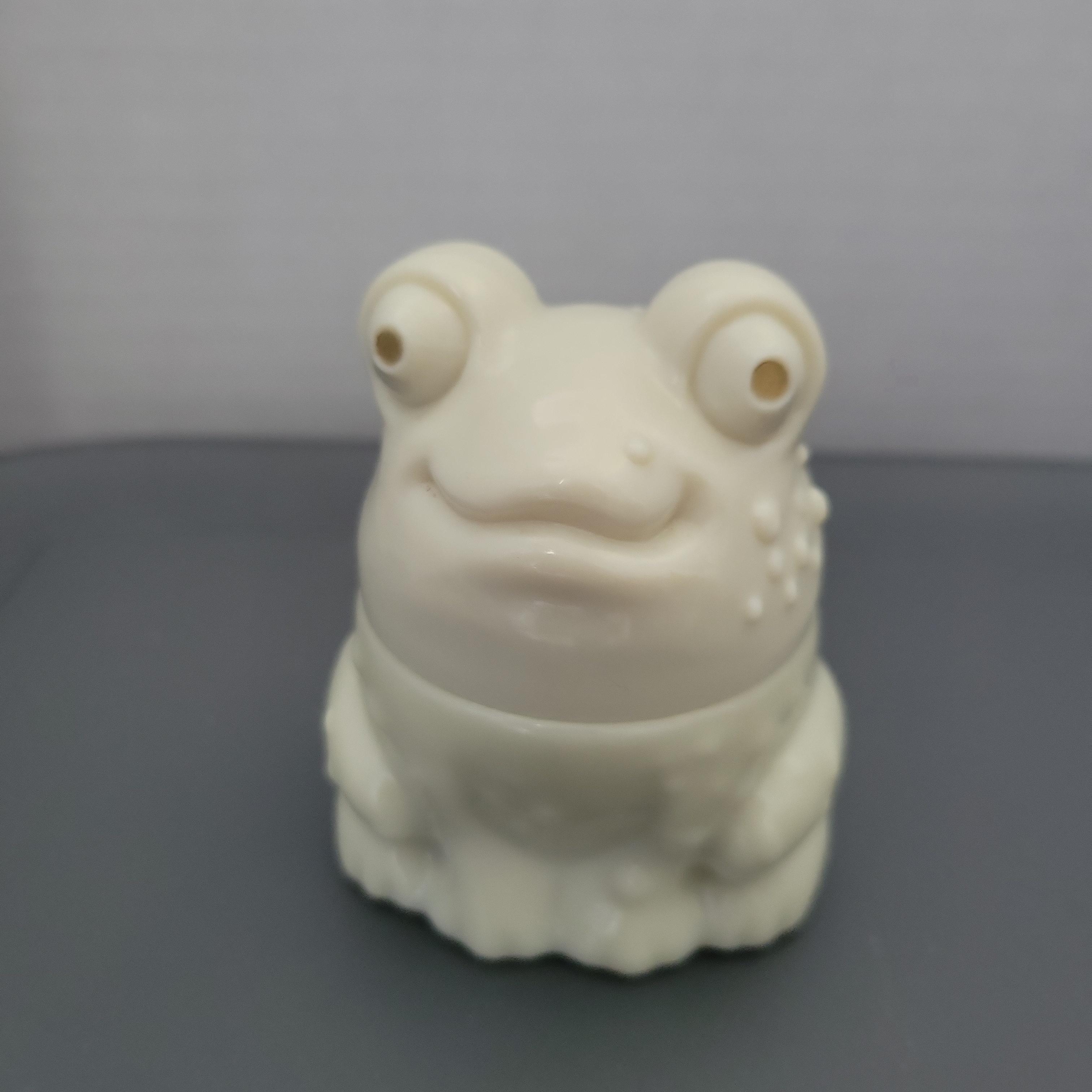 Retro Frog Jar With Gold Eyes By Avon
