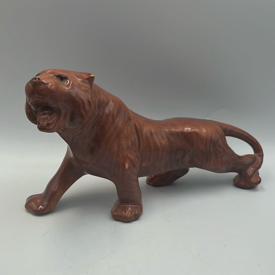 12 Vintage Groovy Ceramic Tiger Figure 10”