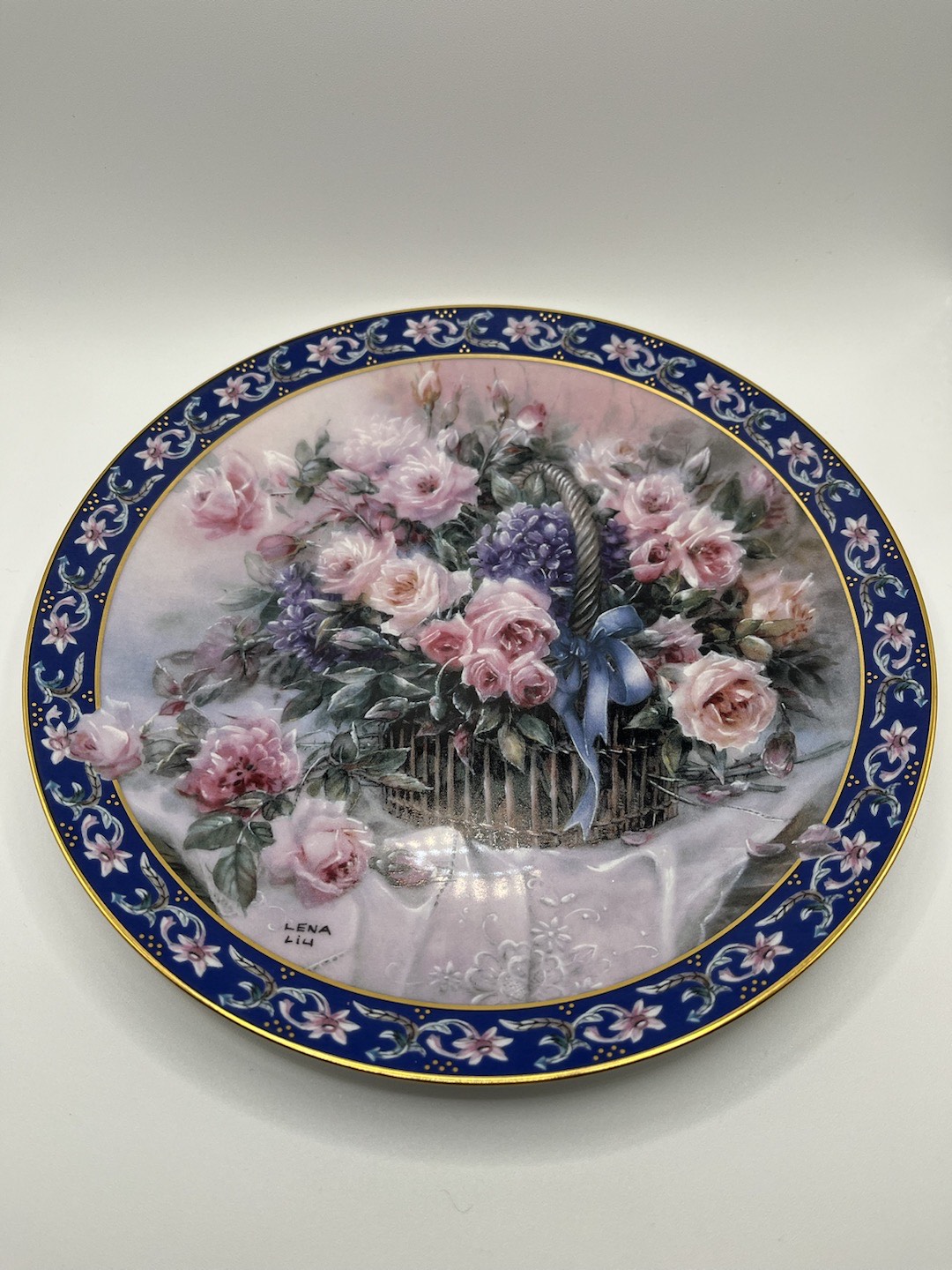 WL George China Plate “Roses”