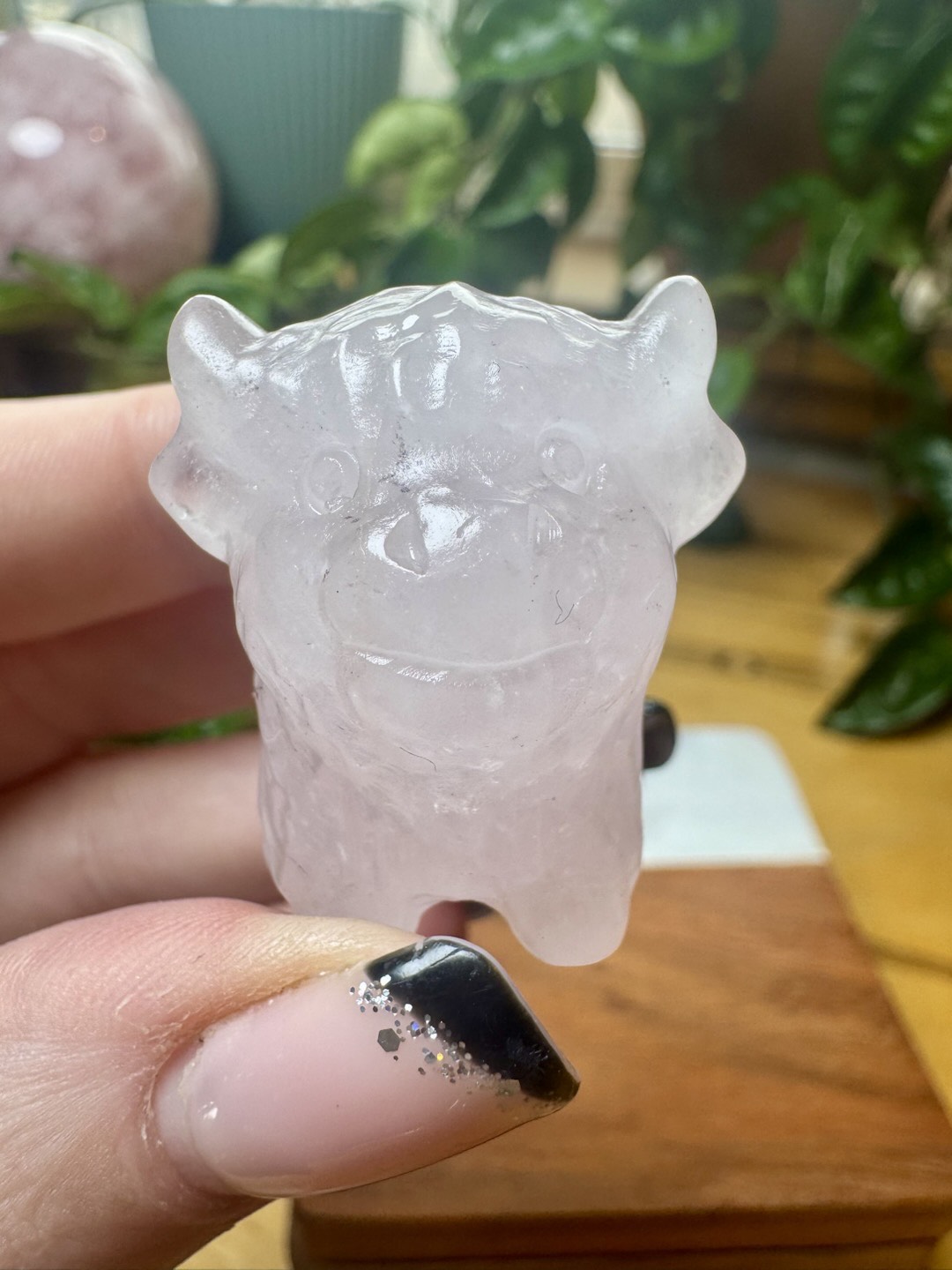 Mini Highland Cow- Rose Quartz