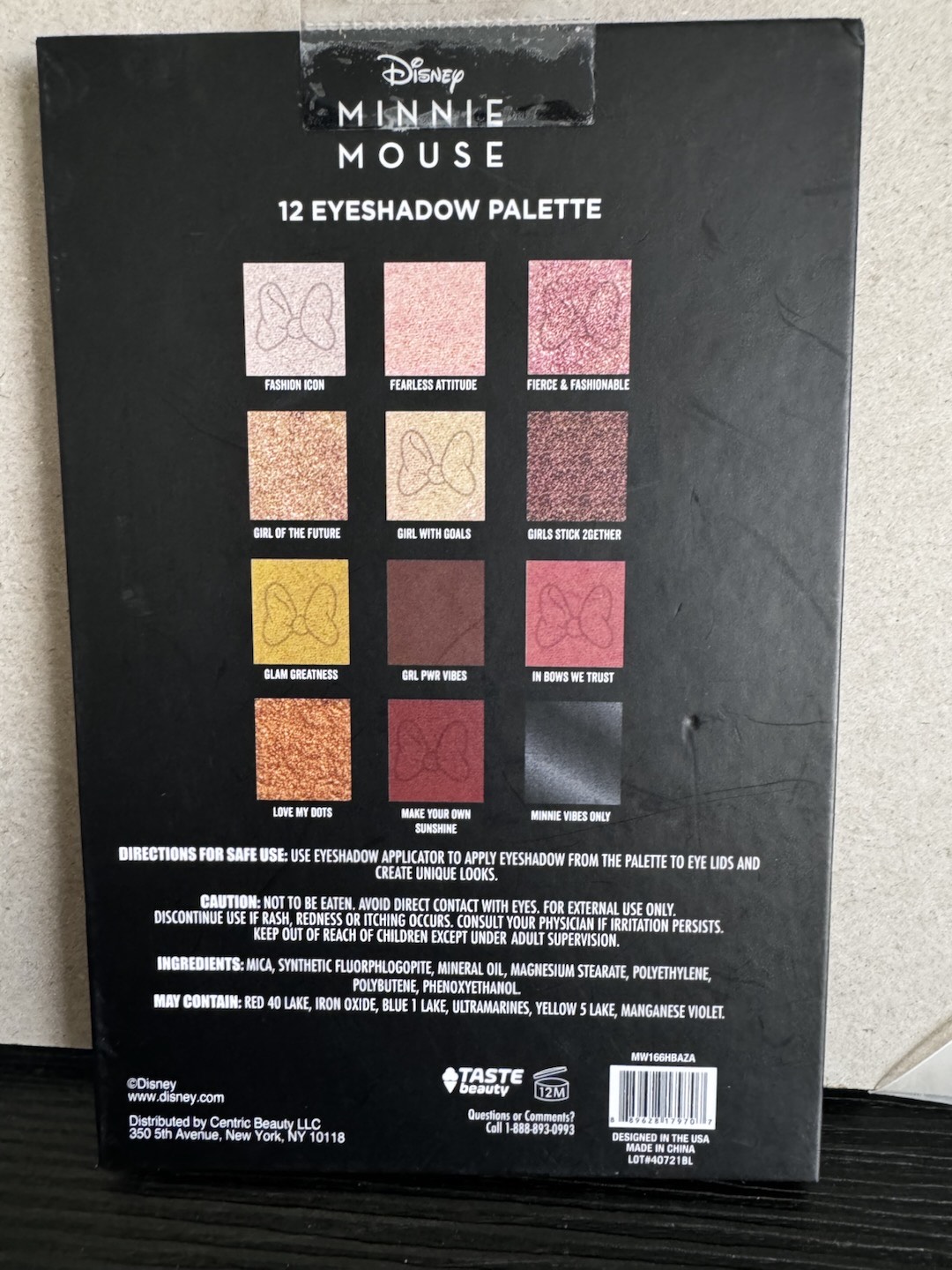 NEW Disney Minnie Mouse eyeshadow Palette