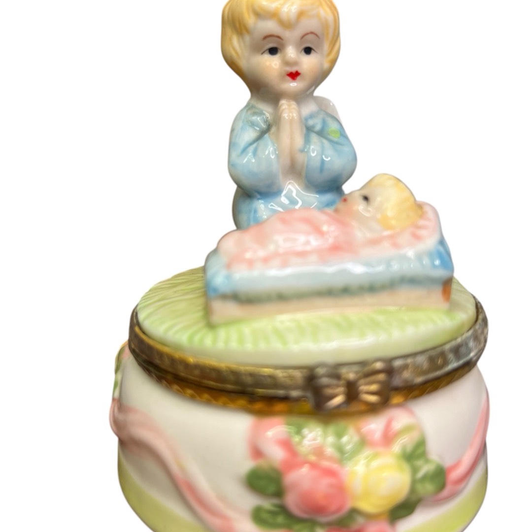 #15 - Baby Hinged Trinket Box