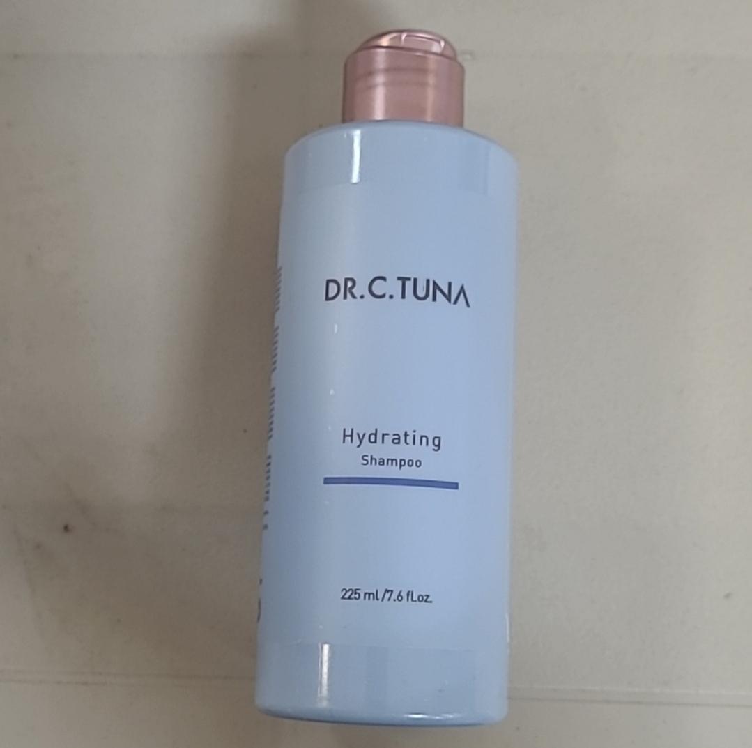 Farmasi Dr. C. Tuna Hydrating Shampoo 225 ml./ 7.6 fl.oz