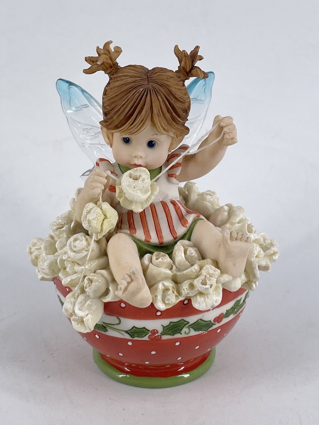My Little Kitchen Fairies figurine fairy Enesco Santiago Stringing ...