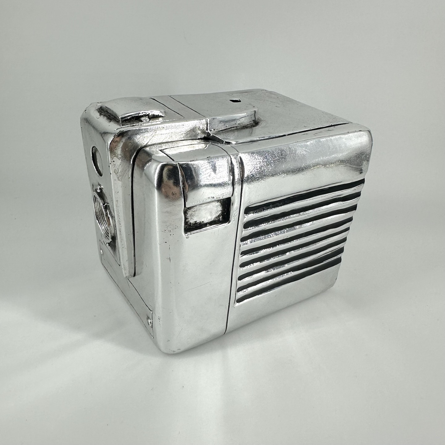 Camera Shaped Resin Magnetic Trinket Box