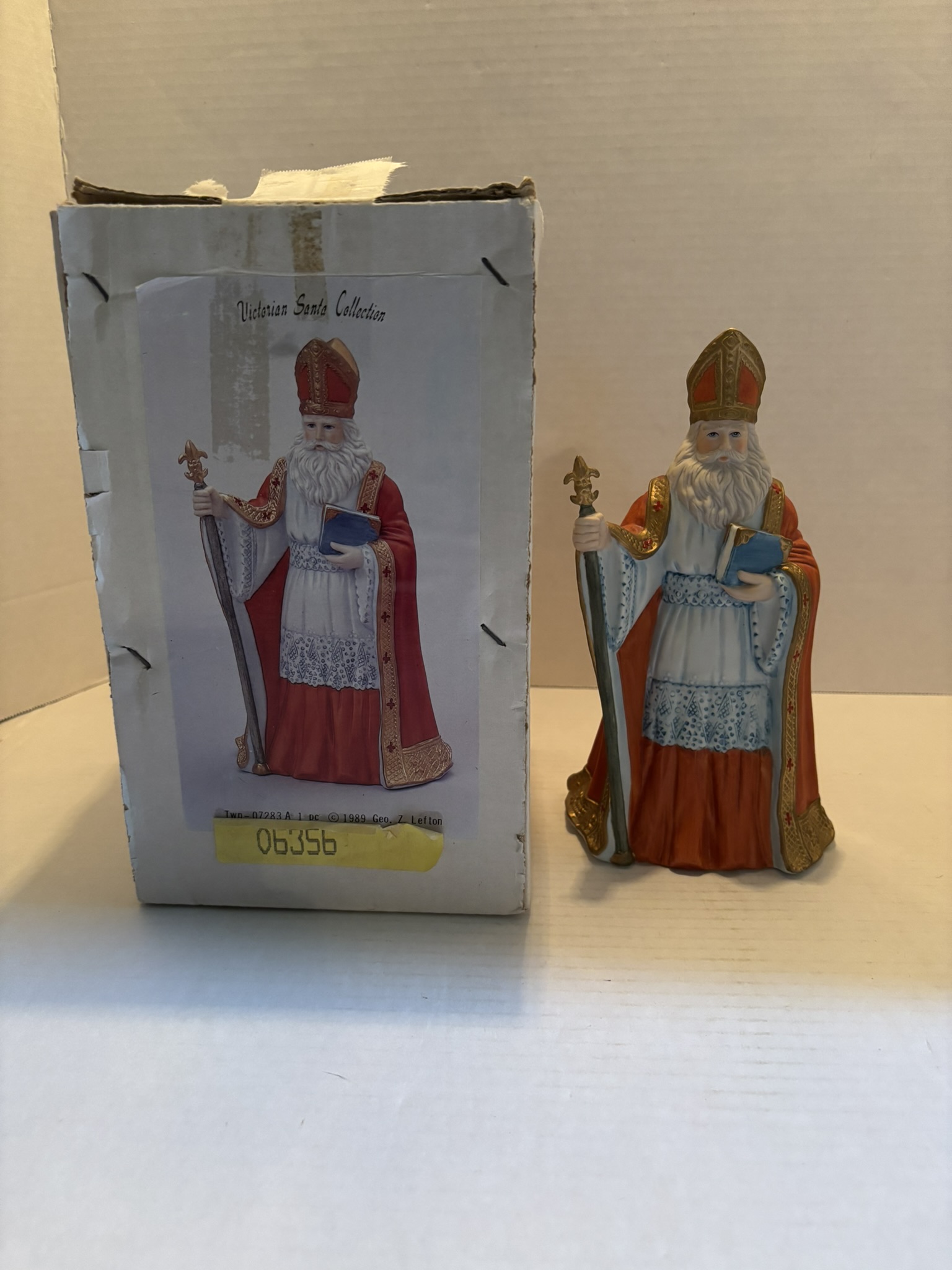 Vintage Lefton Victorian Santa Collection Musical St. Nicolas Figurine ...