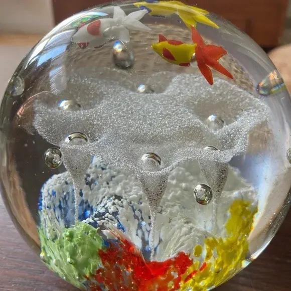 Paperweight, Large 5” art glass paperweight, polished bottom, unsigned ...