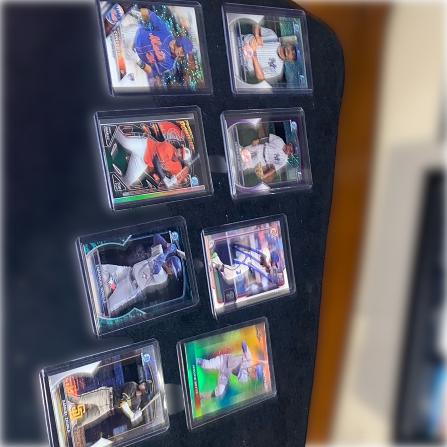 Lot Of Refractors And A On Card Auto And Some Color