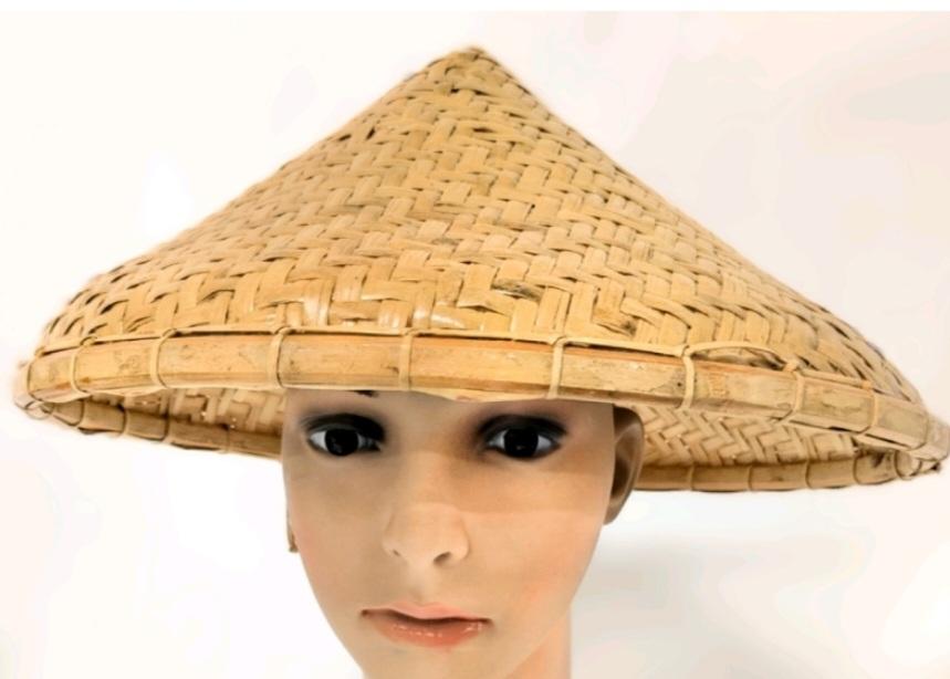 Vintage Asian Woven Bamboo Rattan Rickshaw Coolie Conical Hat