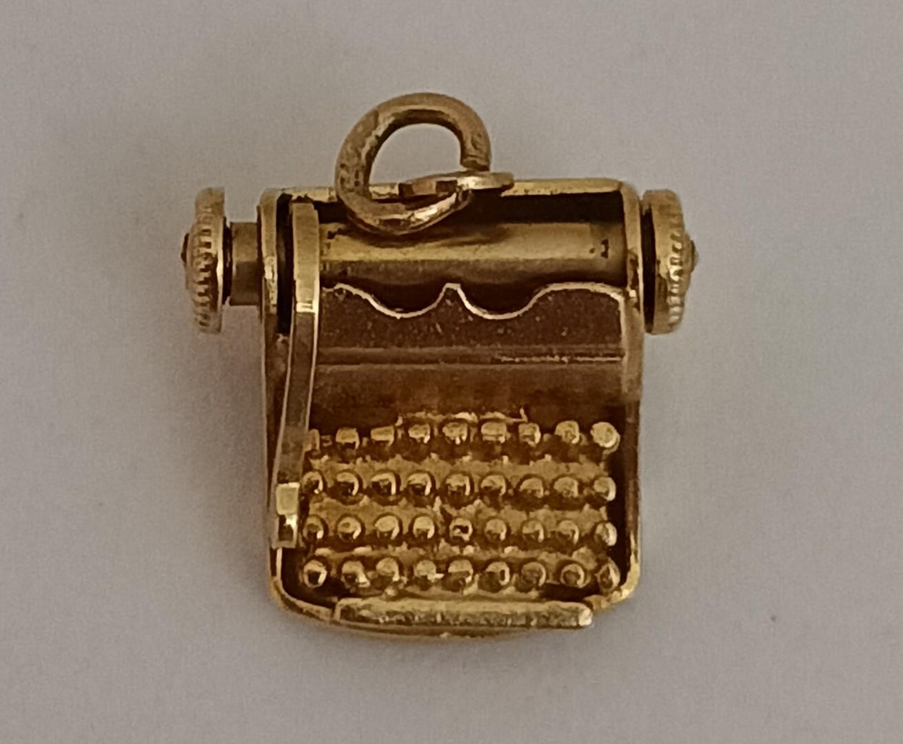 Sweet Little Miniature Vintage 14K Yellow Gold Moveable Typewriter ...