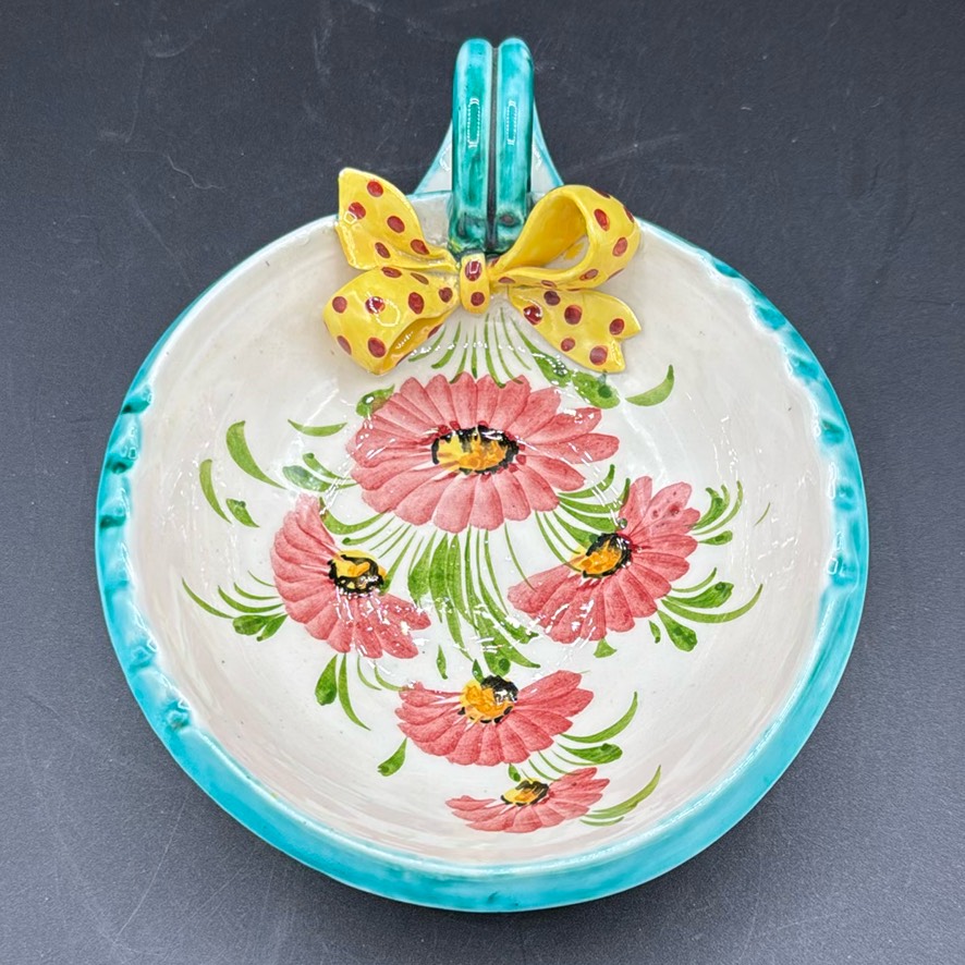 Italian Pottery Hand Painted Nappy Dish 5” Flea Bite On Bottom