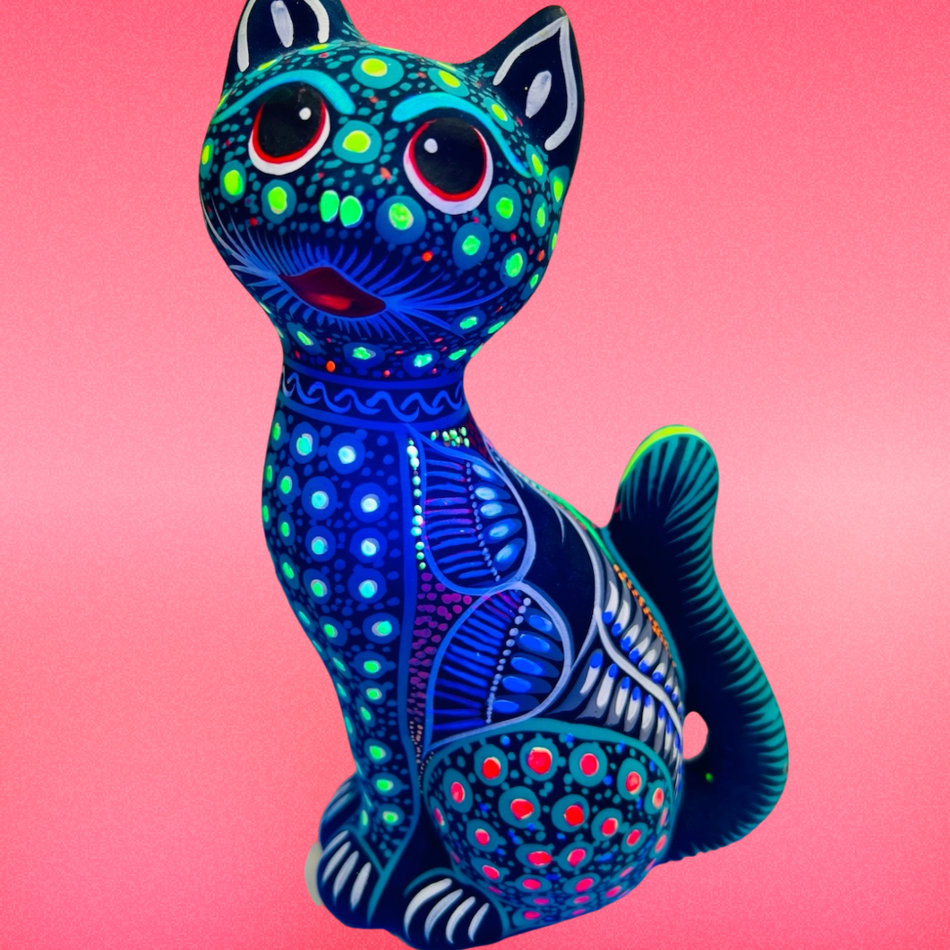 016. Glowing Sitting Kitten