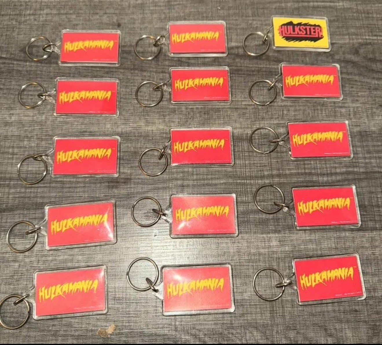 15 1980S Hulk Hogan Acrylic Keychains