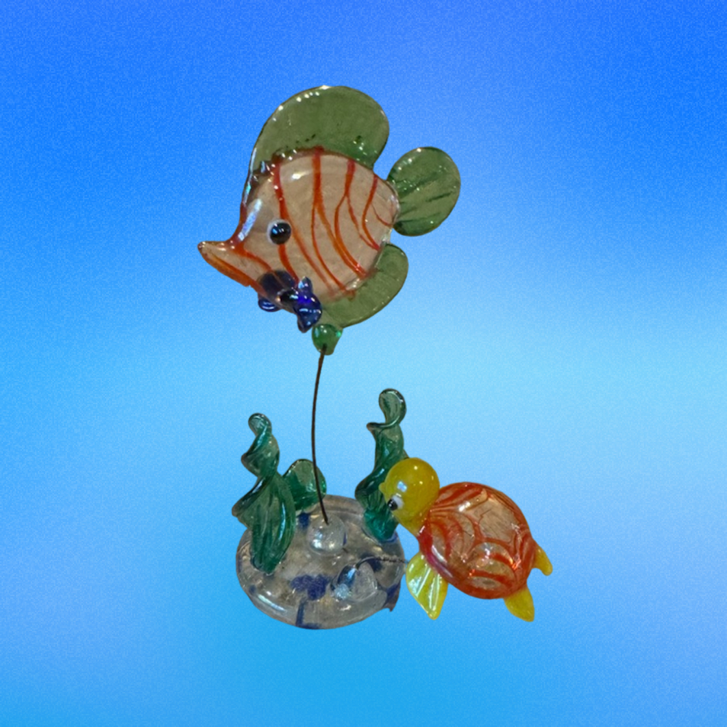 Art Glass Kinetic Fish and Turtle Figurine, 3.75”