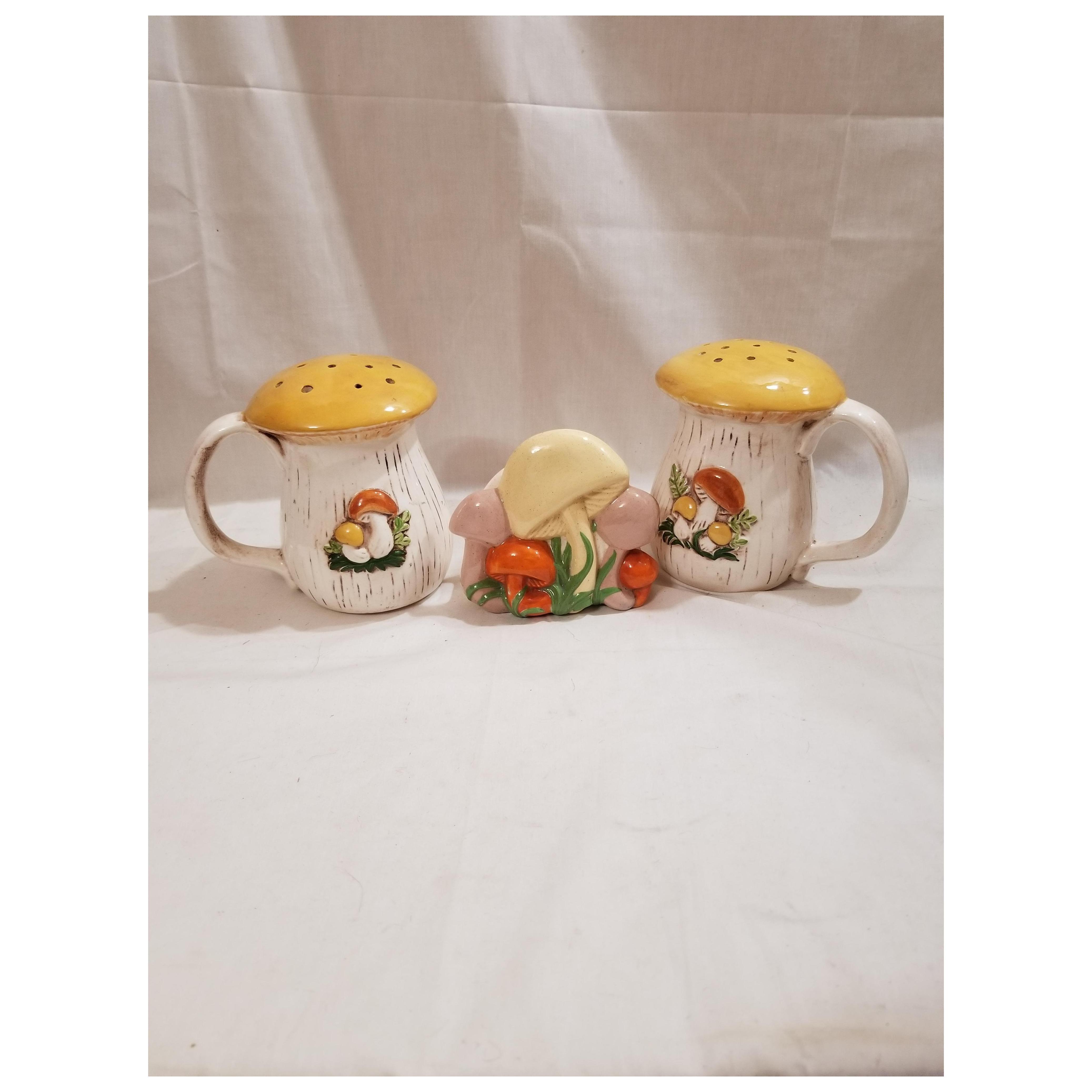 Vintage Mushroom Kitchen Set