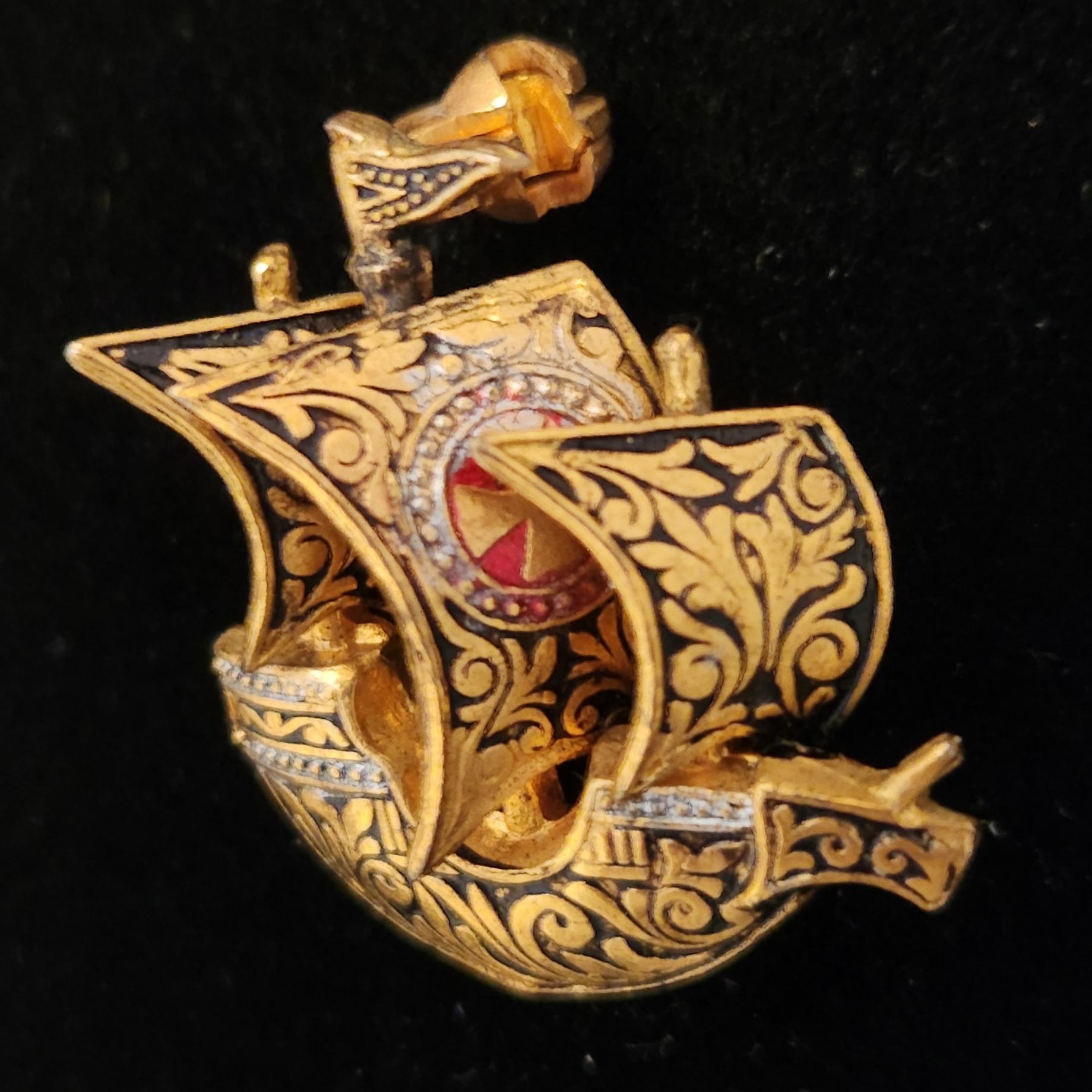 🆓📦Damascene Spanish Galleon Ship Brooch 24K Gold Inlay Pin Vintage ...