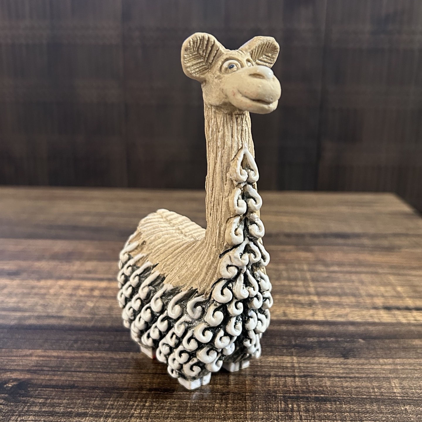Vintage Artesania Rinconada Uruguay Vicuna Llama Figurine Retired
