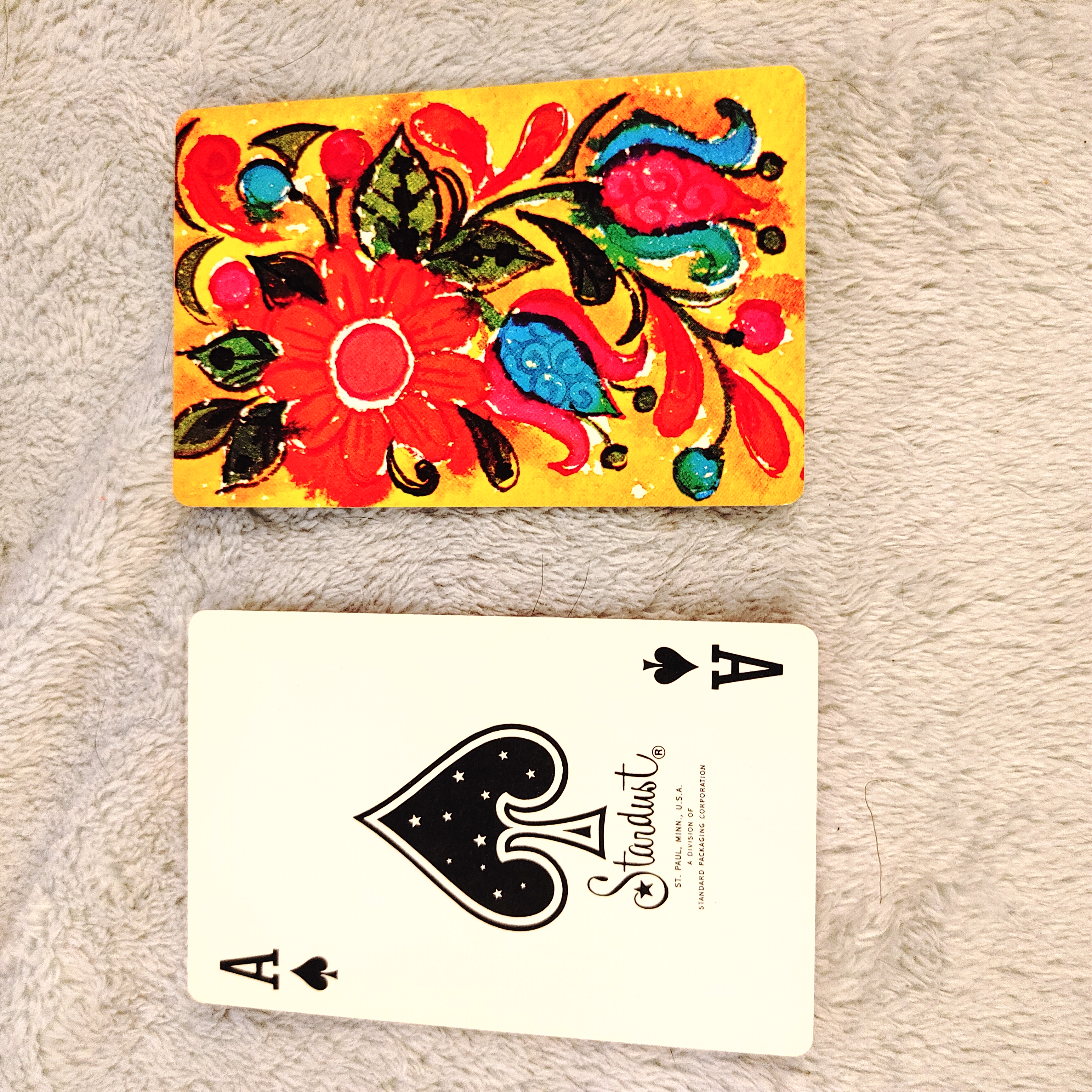 1 Single Swap Card - Playing Card. Retro flowers. Mod design. 1960's ...