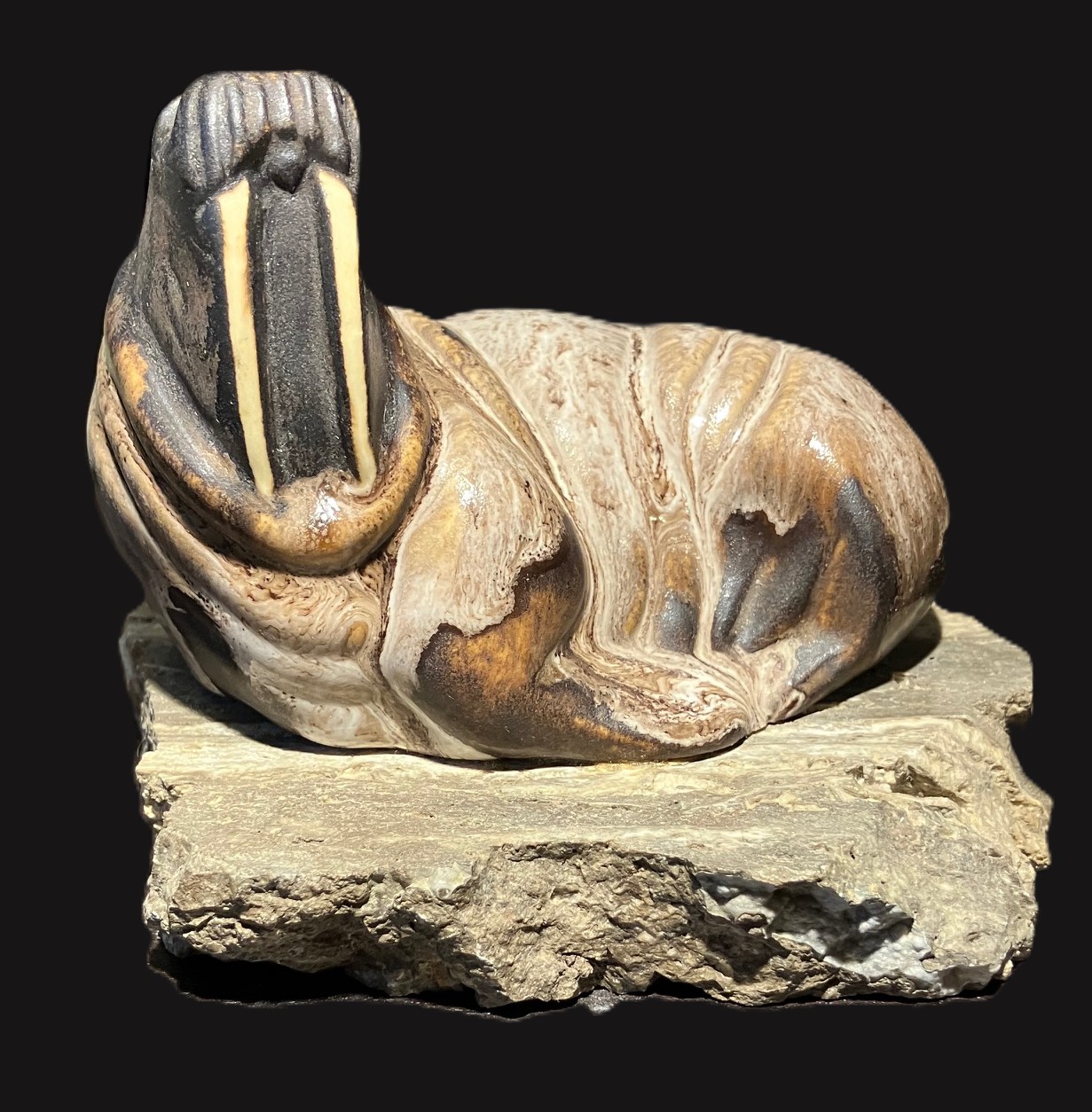 #01 Daga Studio Vintage Pottery Ceramic Walrus On A Rock Figurine