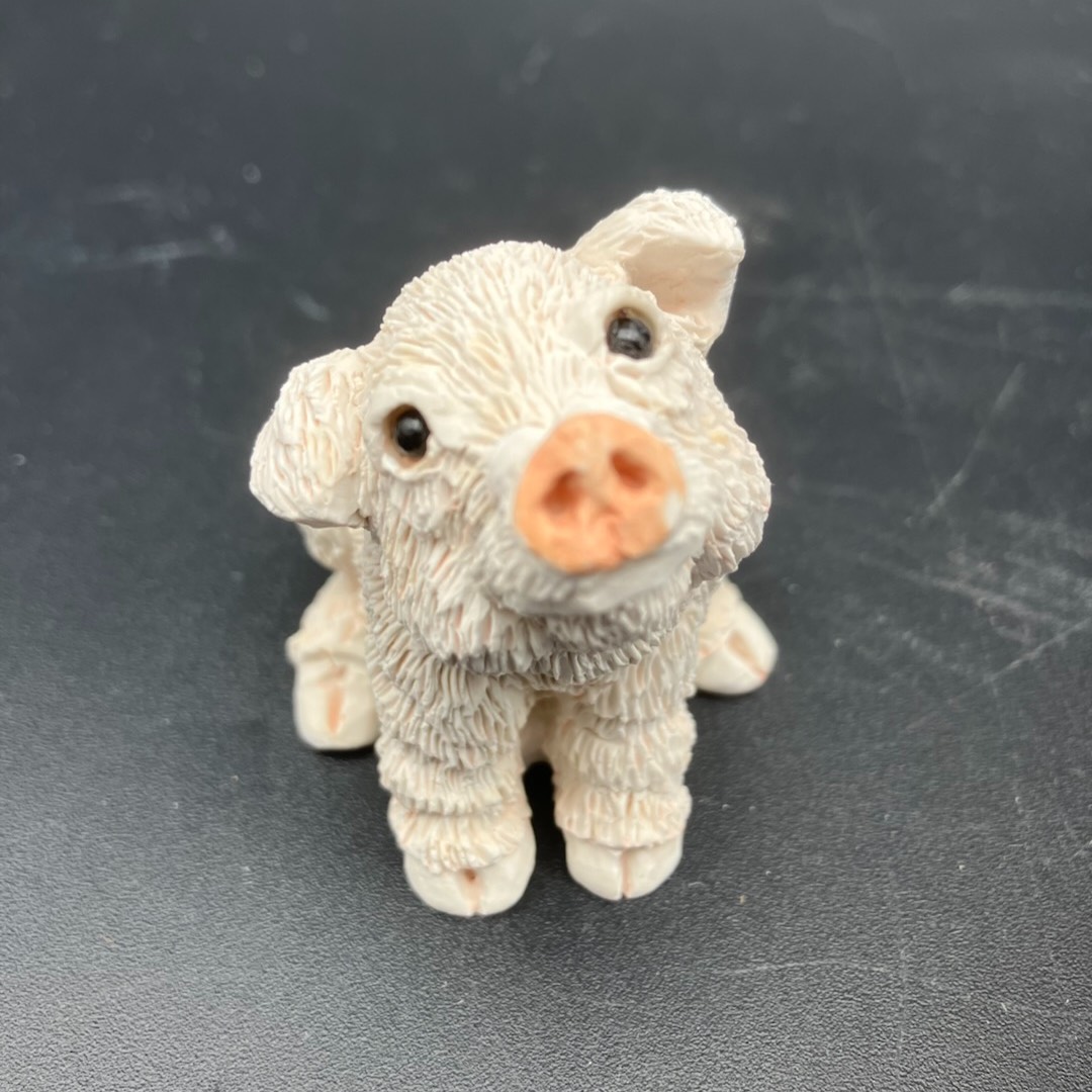 BIN - Vintage 1988 Stone Critters UDC Sitting Pig With Glass Eyes Signed