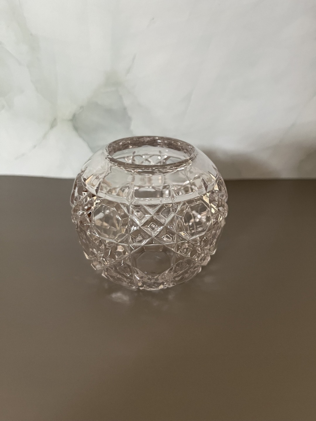 Early American Pattern Glass EAPG Rose Bowl Beveled Button -Purple Hue