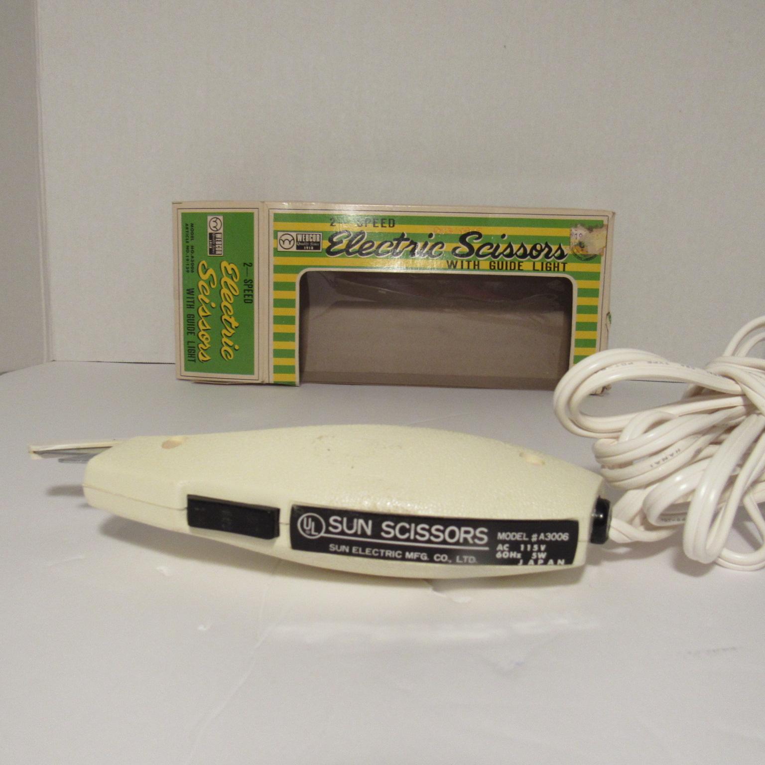 Vintage 2-Speed Electric Scissors w/Guide Light, Cut Shests/Heavy ...