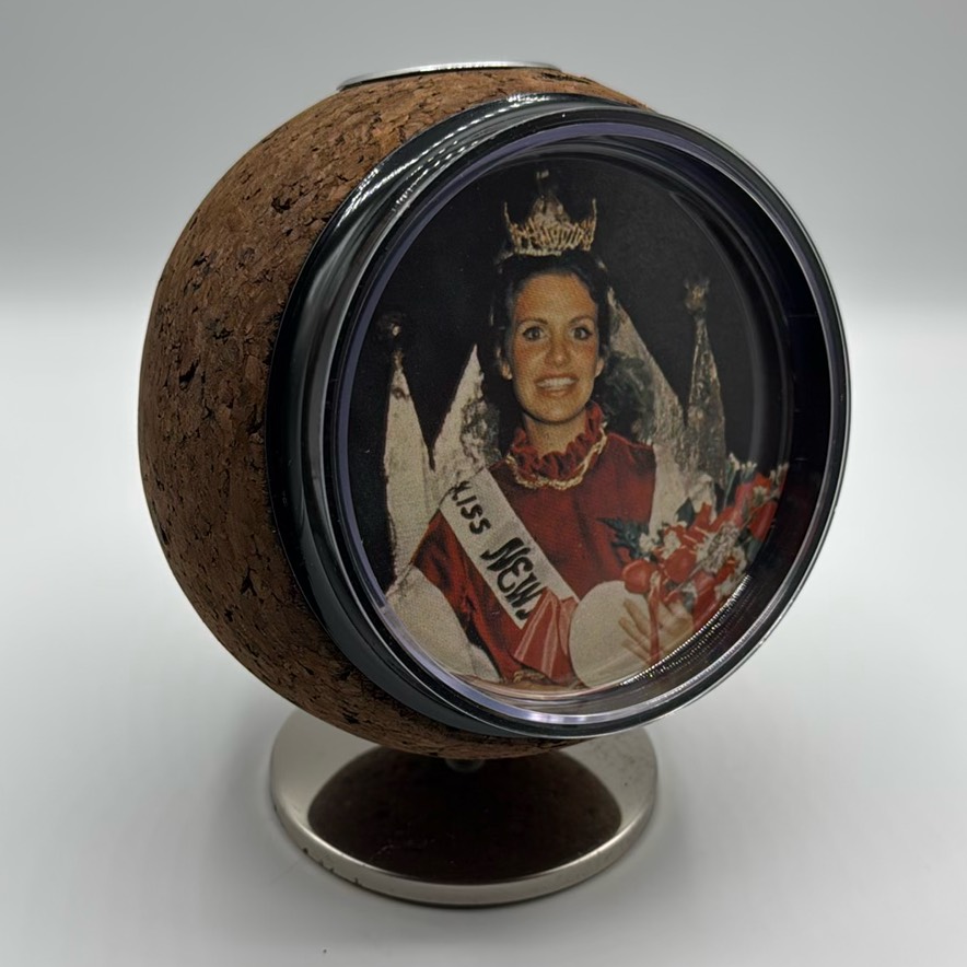 Round Cork MCM Frame Desk Caddy Park Sherman
