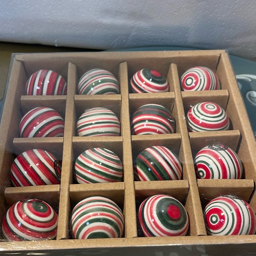 Mini striped balls set of 16 new in the box