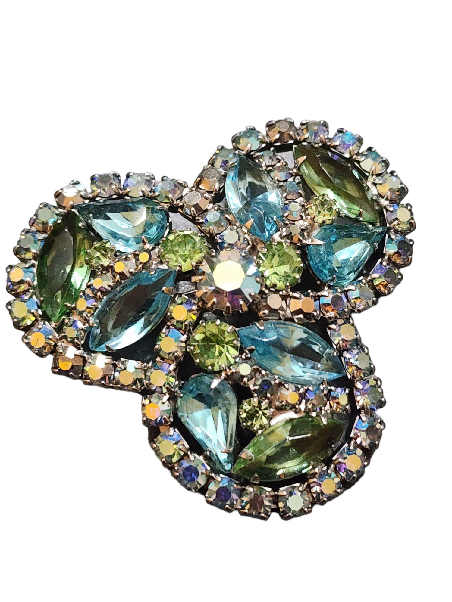 Vintage Signed Weiss Rhinestone Brooch (A2349)