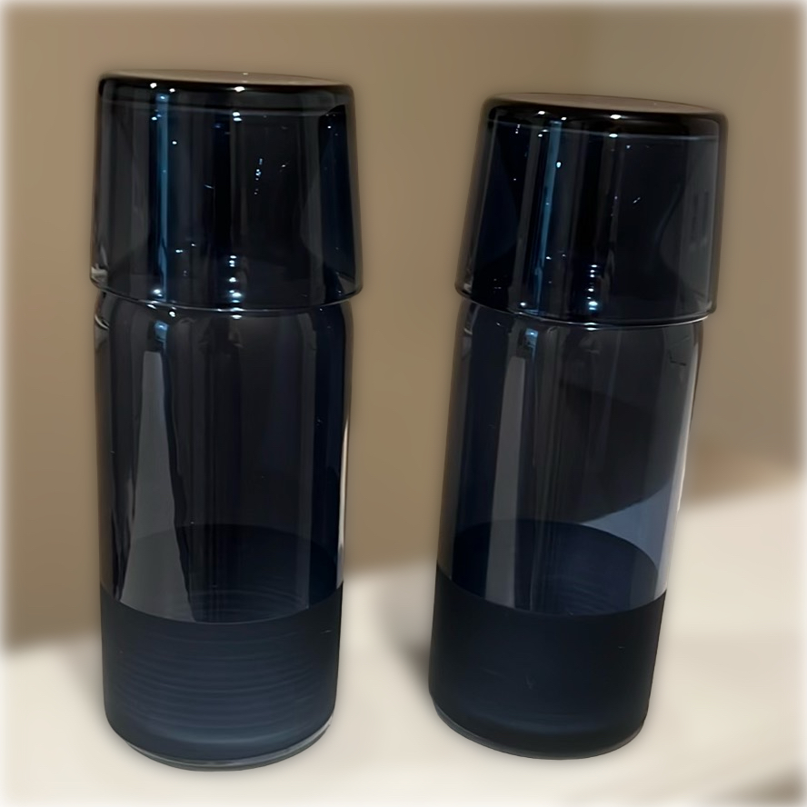 Set Of Two Glass Navy Colored Tumble Ups