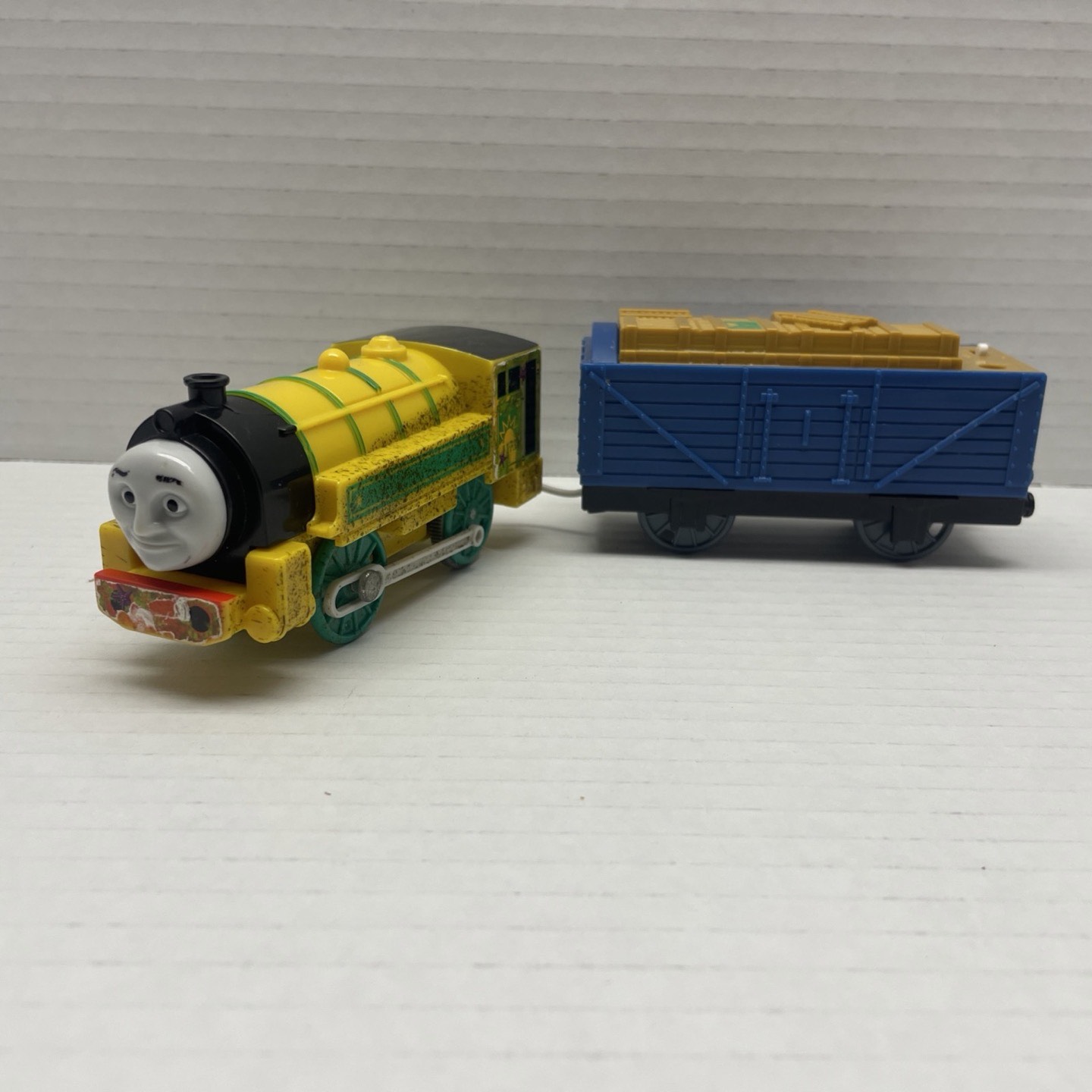 2011 Thomas & Friends TrackMaster Muddy Victor Motorized Engine & Cargo Car