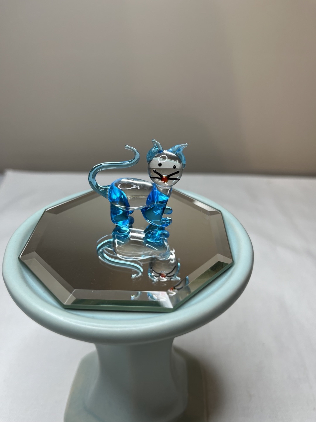 03 Teeny tiny Blue glass Cat