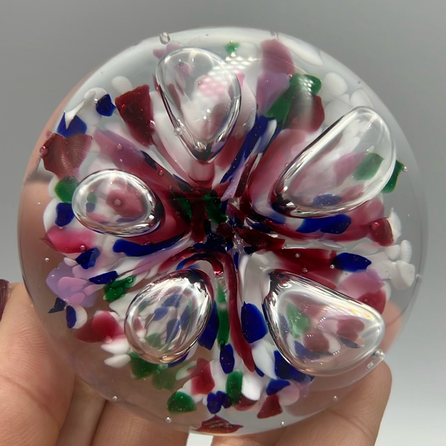 Gibson Glass 1995 Controlled Bubble Confetti Art Glass Paperweight 2”