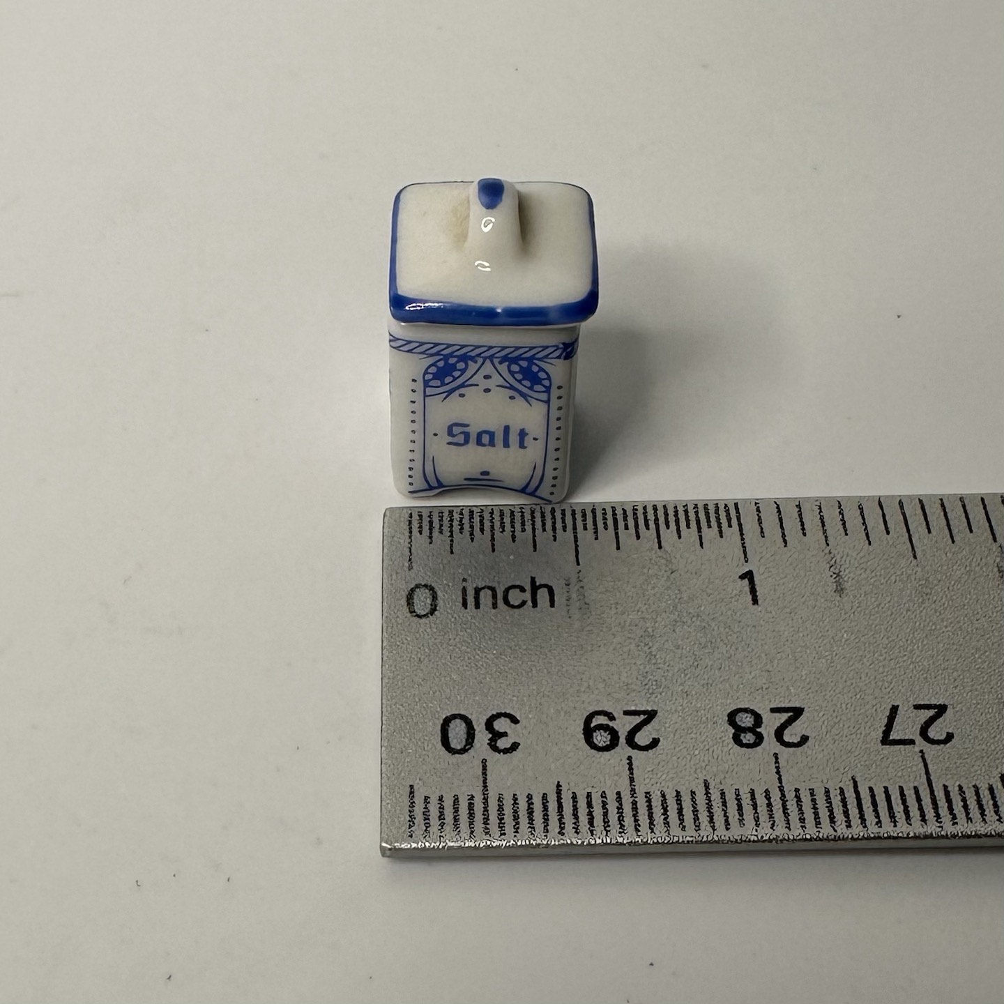 Miniature Reutter Germany Salt Cellar 5/8”