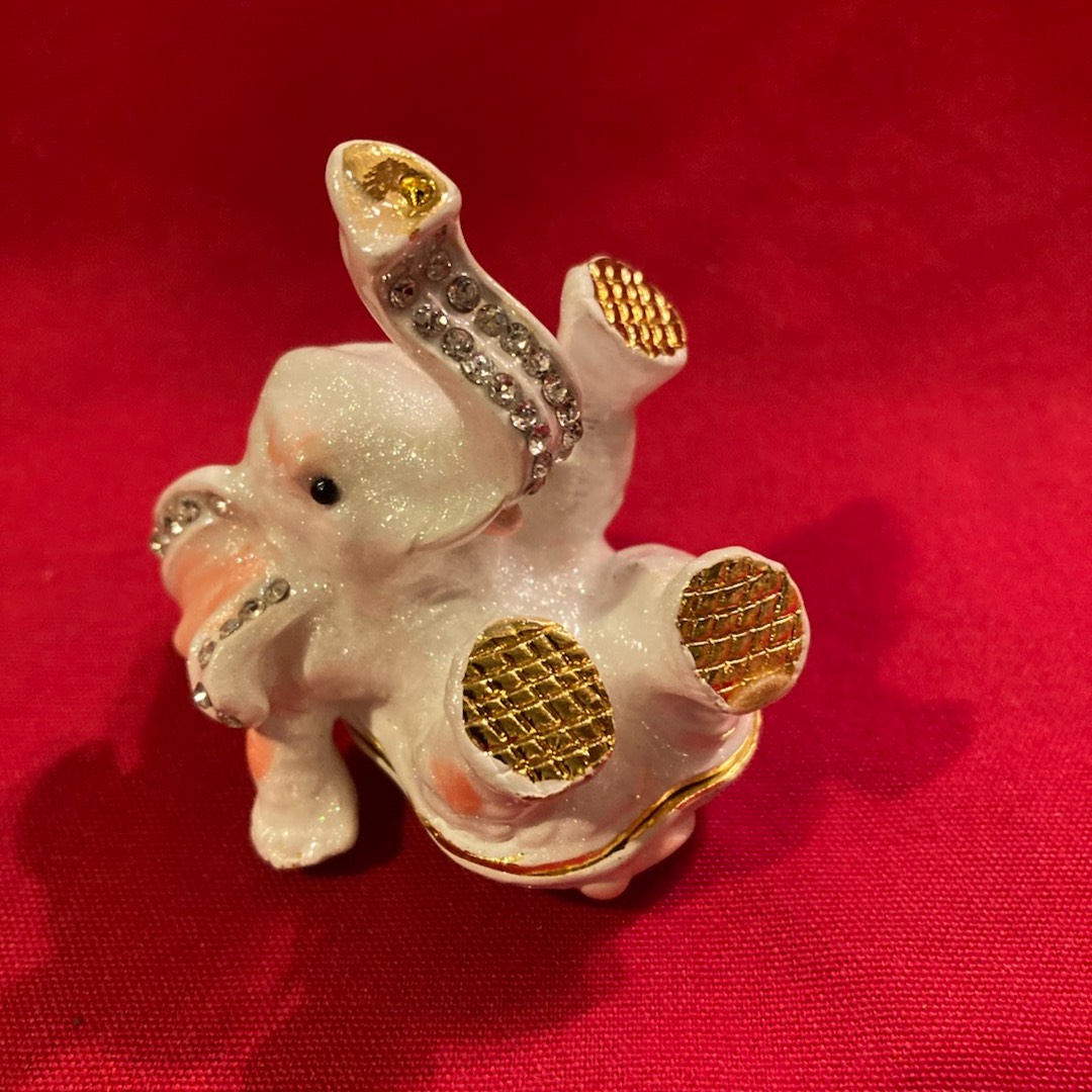 08. Enameled Jeweled Elephant Trinket Box