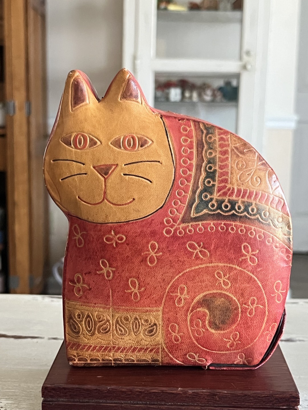 Leather Embossed Hand Painted Cat Bank