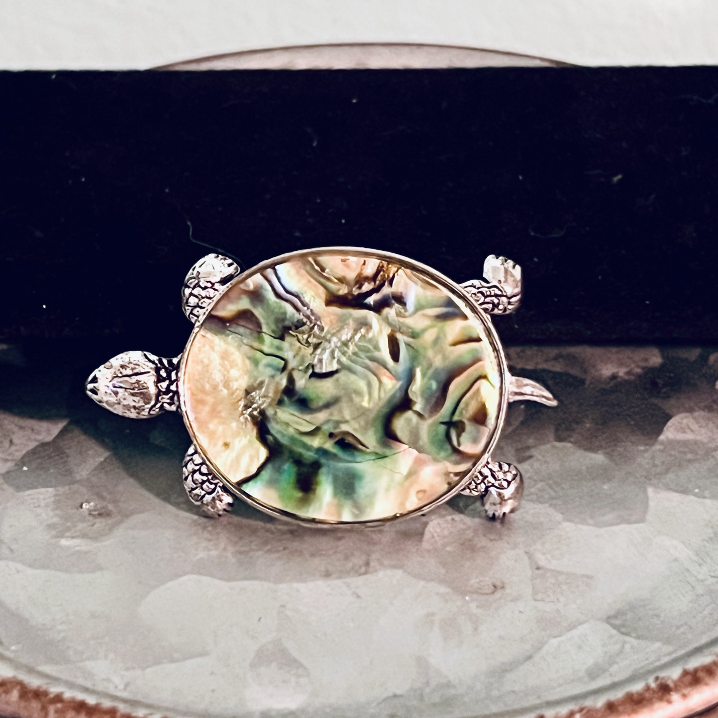 Vintage Faux Abalone Turtle Silvertone Pendant Brooch