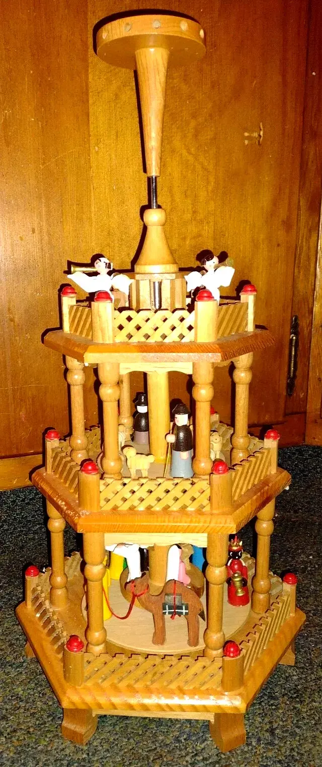 VINTAGE CHRISTMAS NATIVITY WINDMILL CAROUSEL PYRAMID 3 TIER WOOD Large