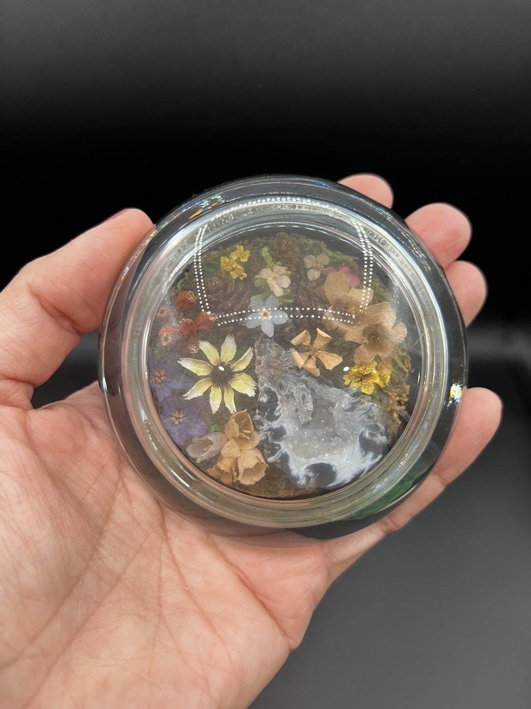 #59 Dried Flower & Geode Art Glass Paperweight 3”💐