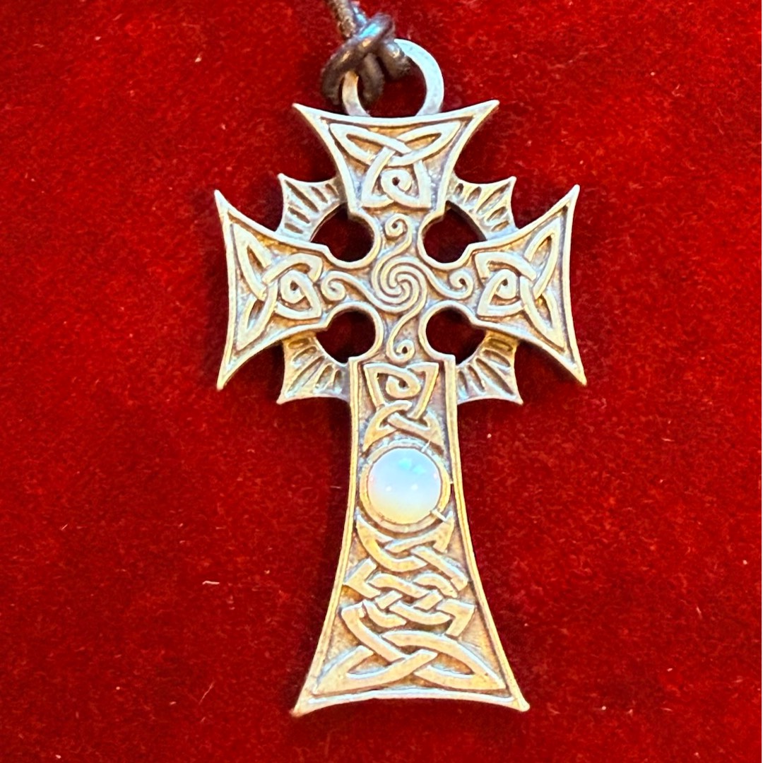 Vintage 1995 Alchemy Carta Gothic Cross Pendant Necklace Pewter, England