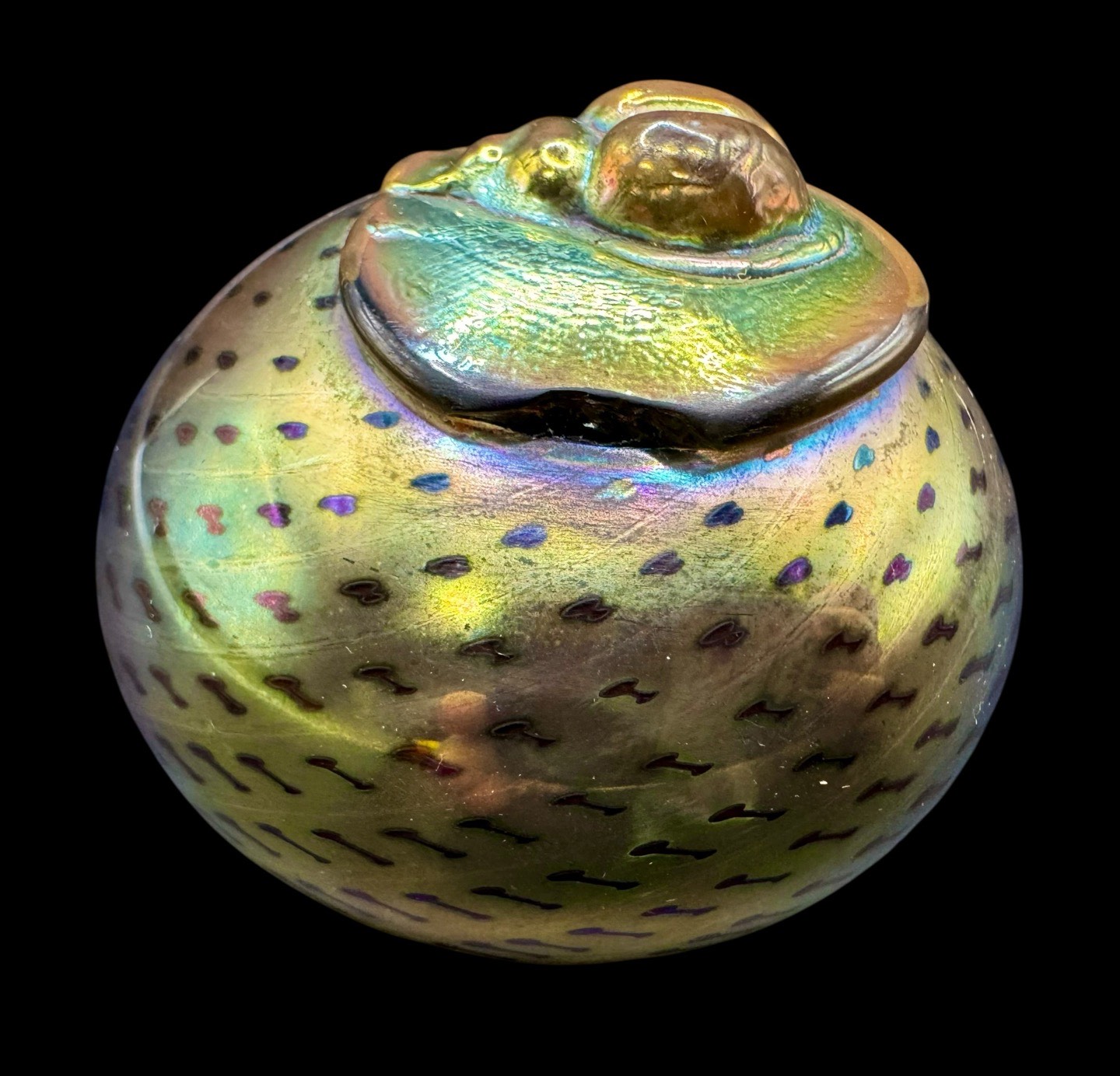 Signed Zephyr Studios Studio Art Glass Paperweight Iridescent Scarab Beetle 1981