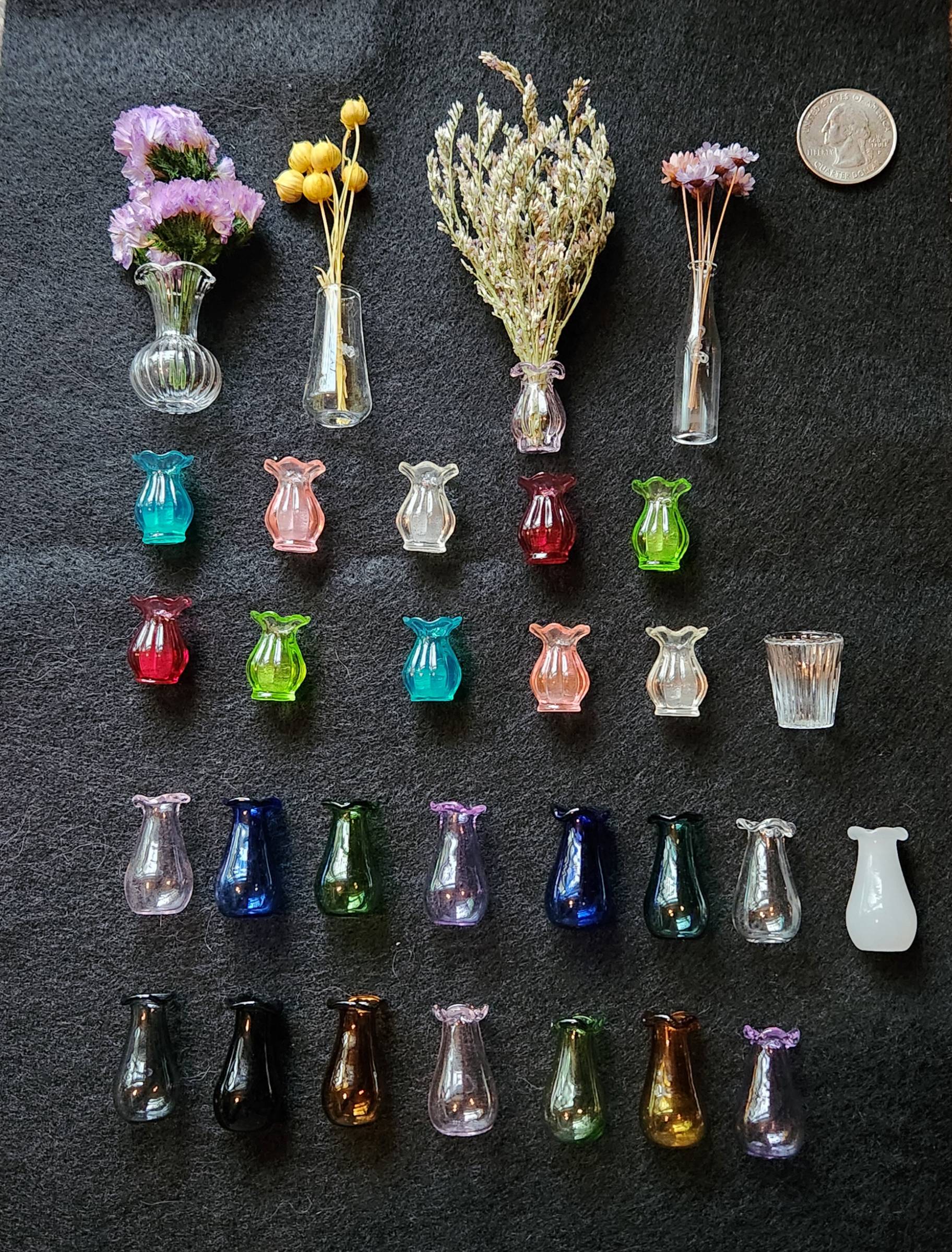 #02 - Miniature Glass Vases (Choice) $3!