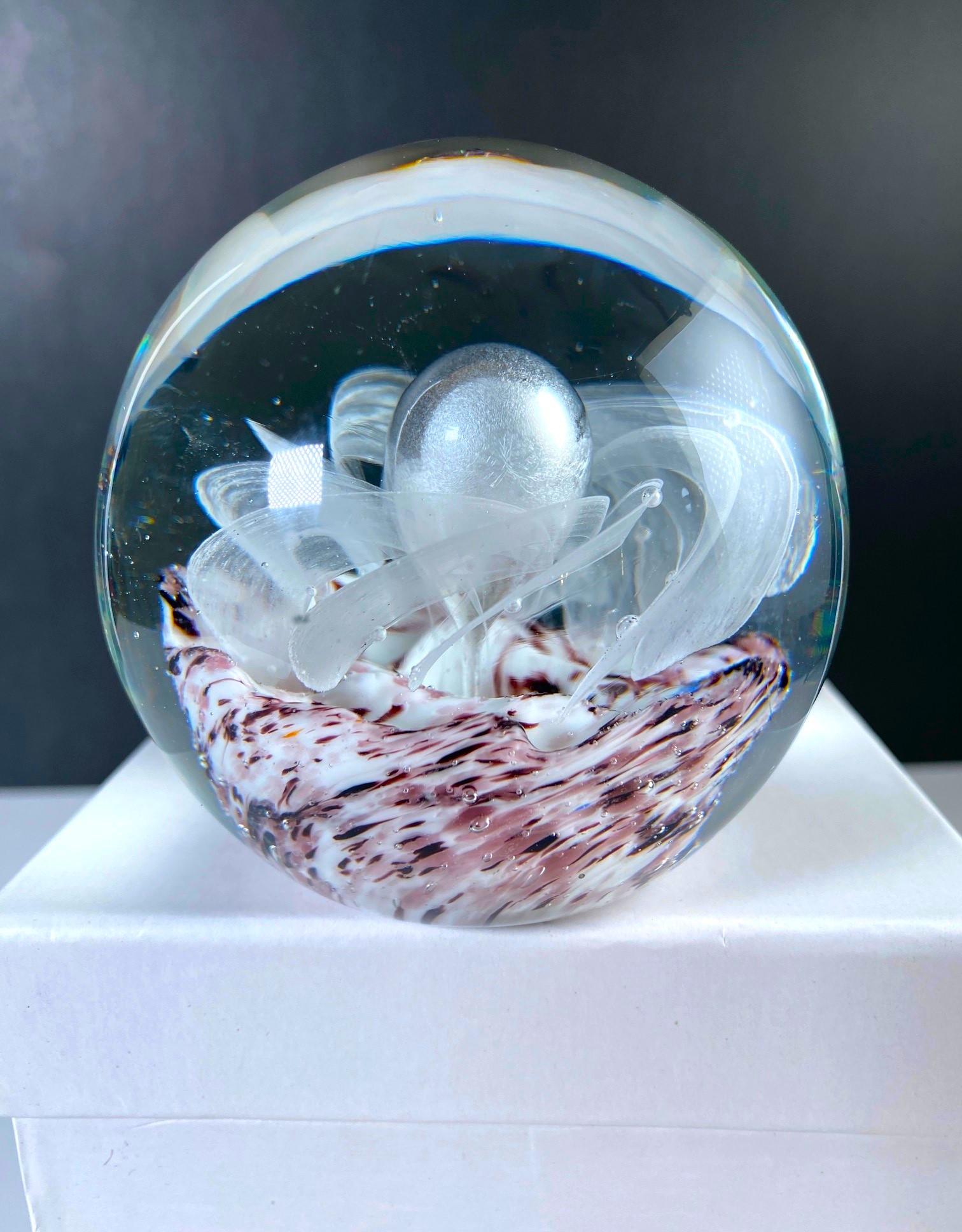 Vintage Gorgeous Lilac/White Hand Blown Art Glass Paperweight