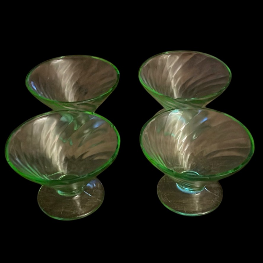Vintage Desert Glasses Green Spiral Uranium Glass Sherbet/Sundae set of ...