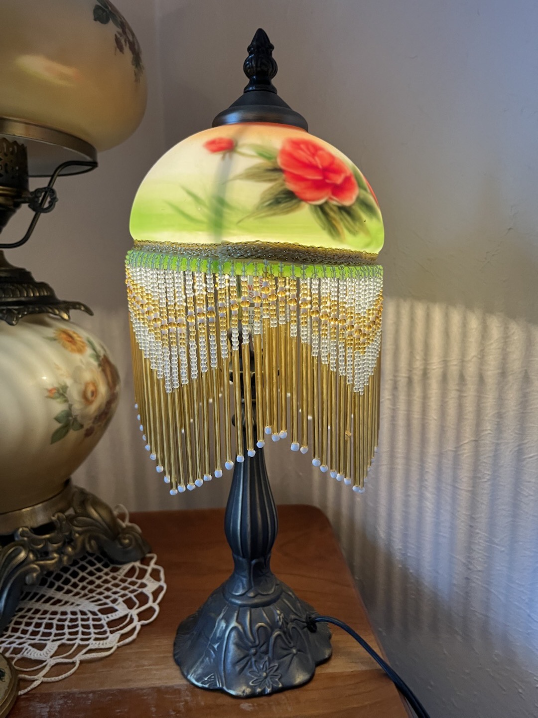 Vintage Victorian Lamp w/ Glass Beading