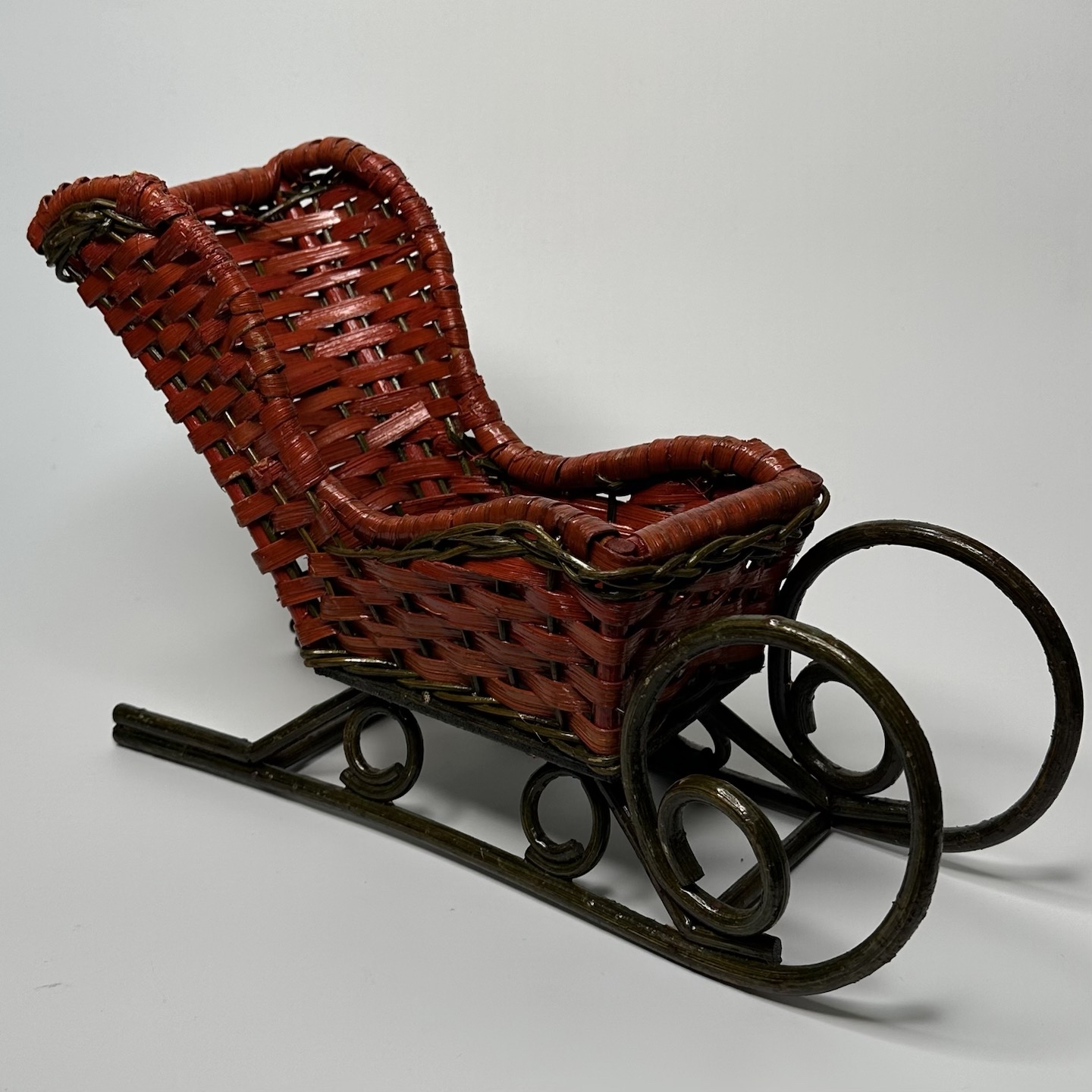 Vintage Rattan/Wicker Sleigh Red and Green