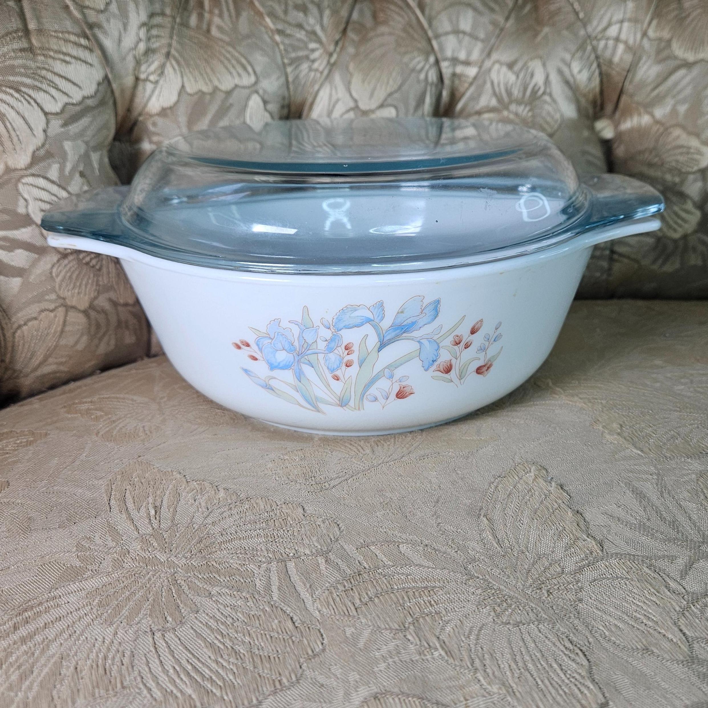 Vintage Pyrex Blue Iris Casserole Dish with Lid