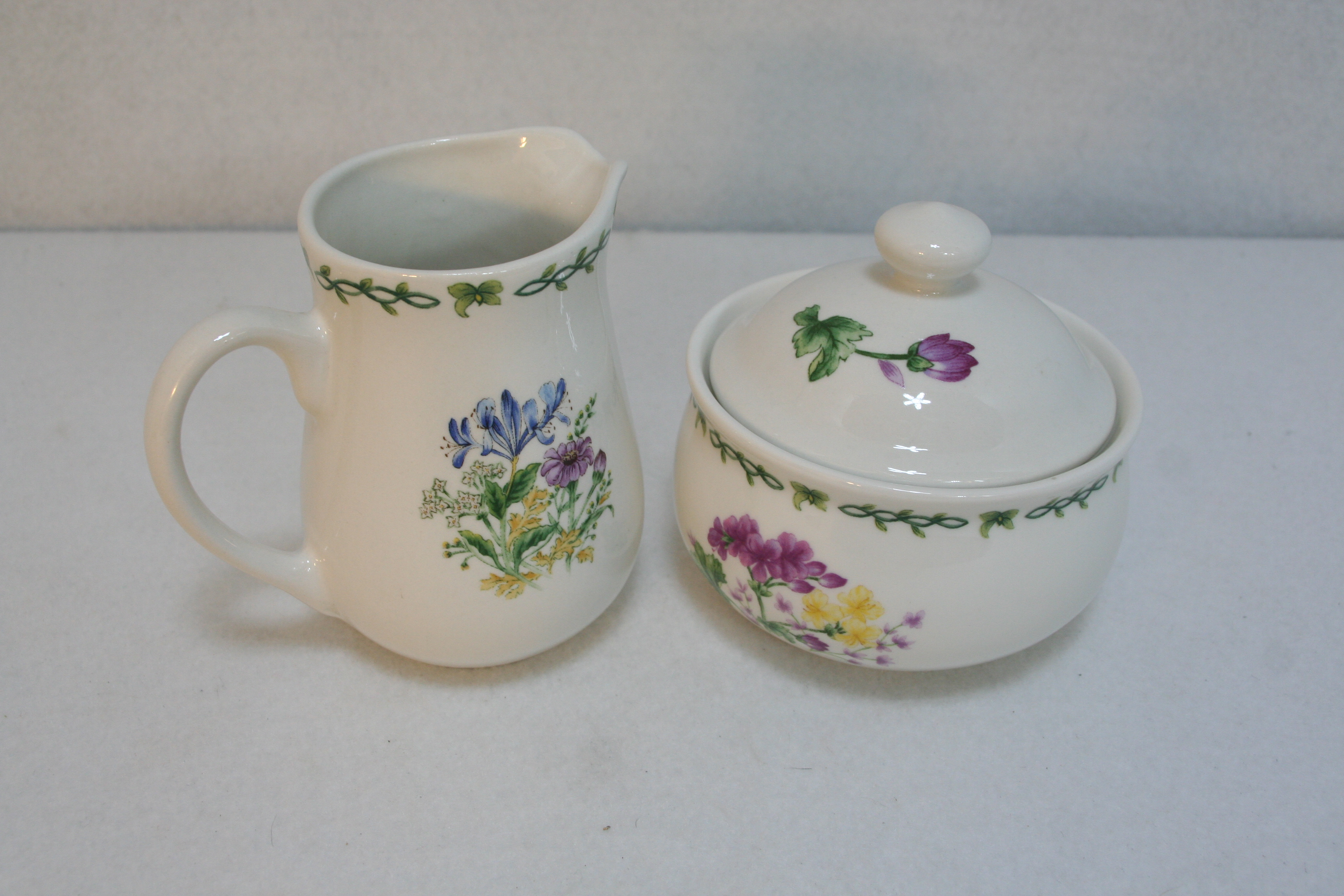 Thomson Pottery China Floral Garden Lily Iris Geraniums Sugar Creamer ...